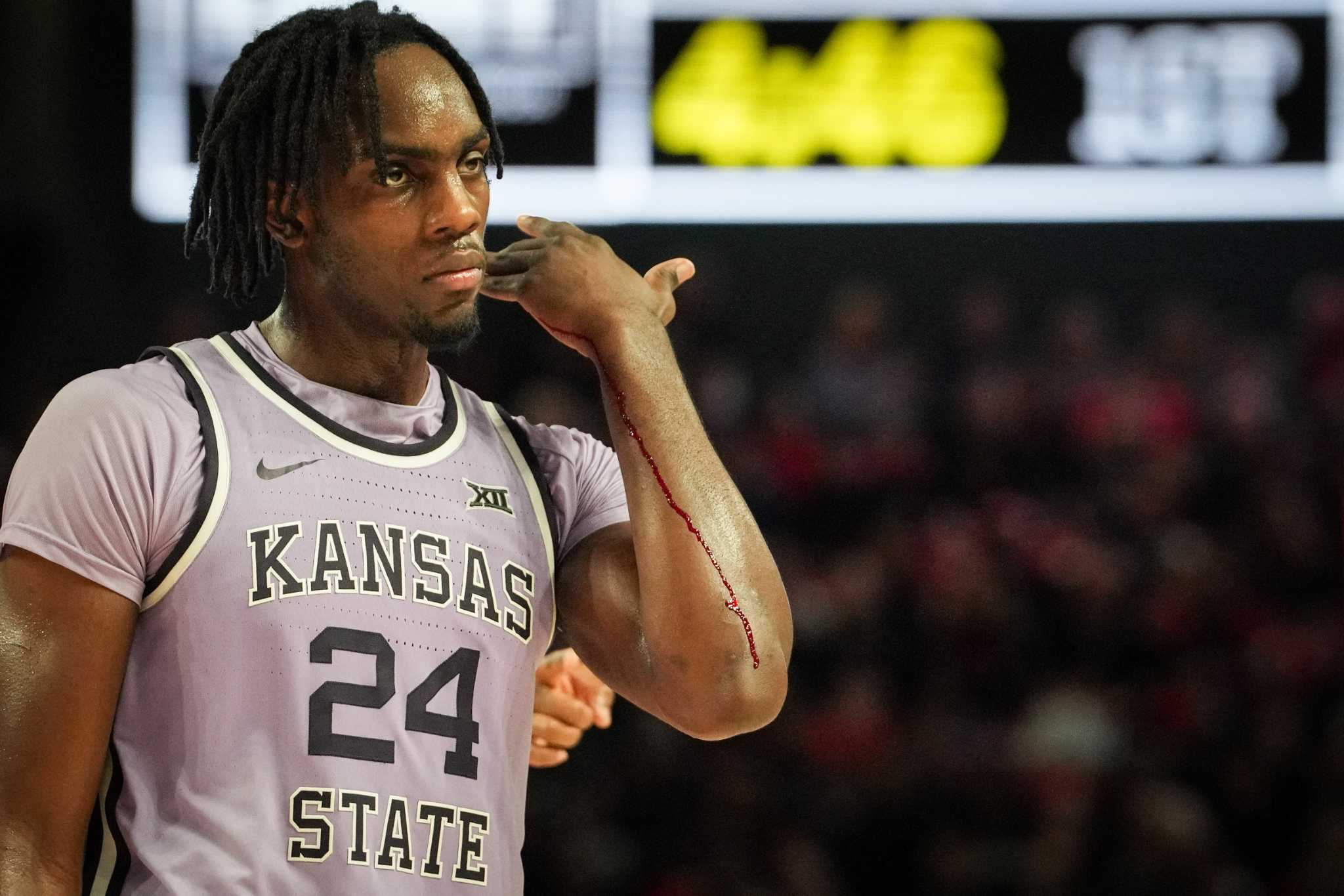 UT basketball: Longhorns add Kansas State's Arthur Kaluma