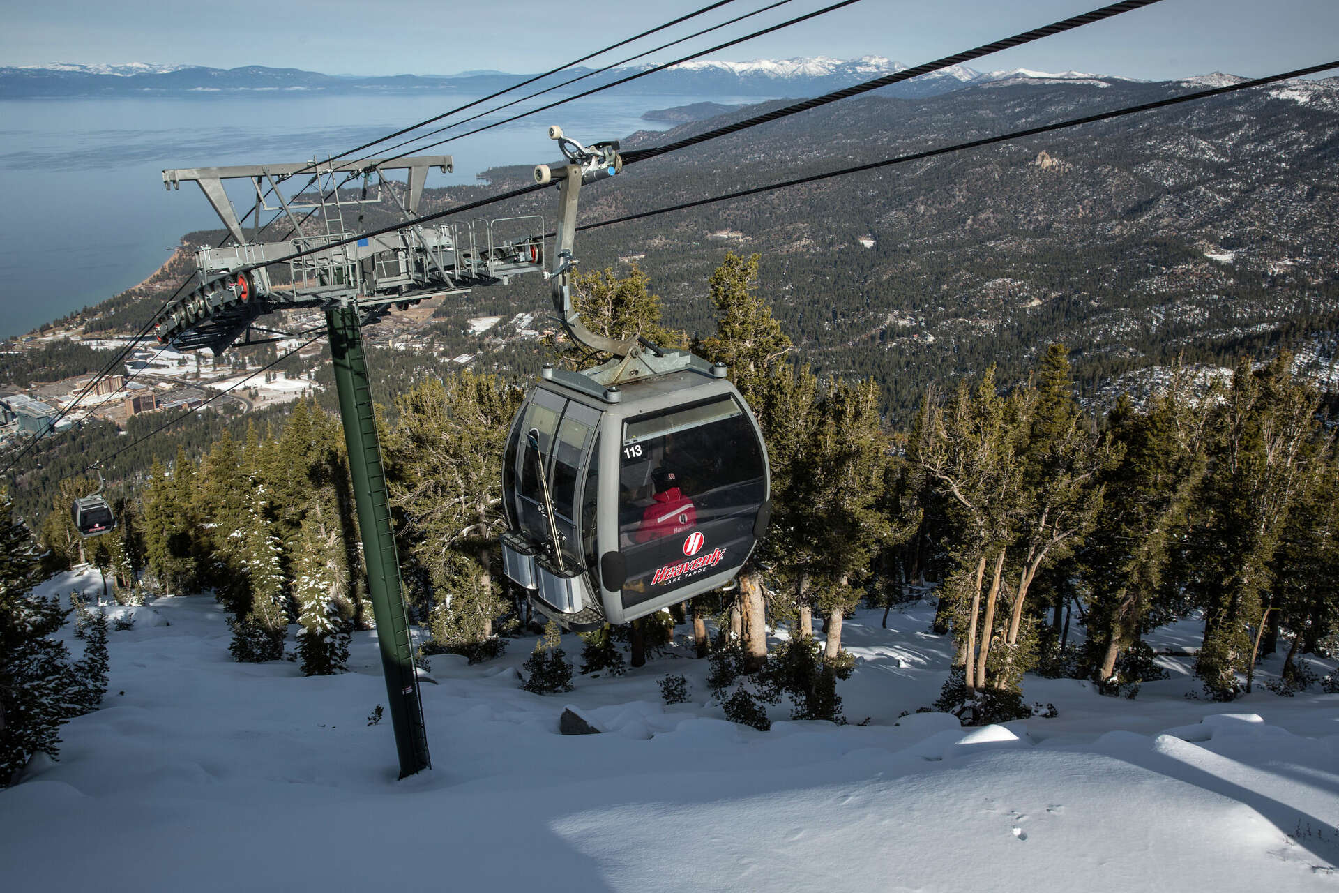 Reports: 5 people taken to hospital after Lake Tahoe ski lift accident