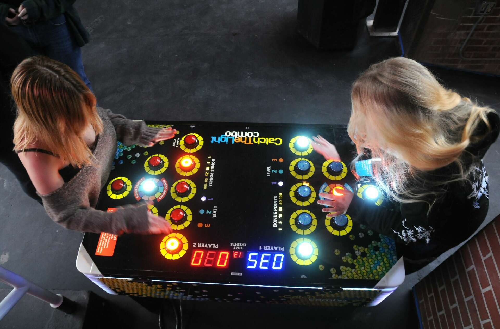 Game Over arcade opens in Alton with free play