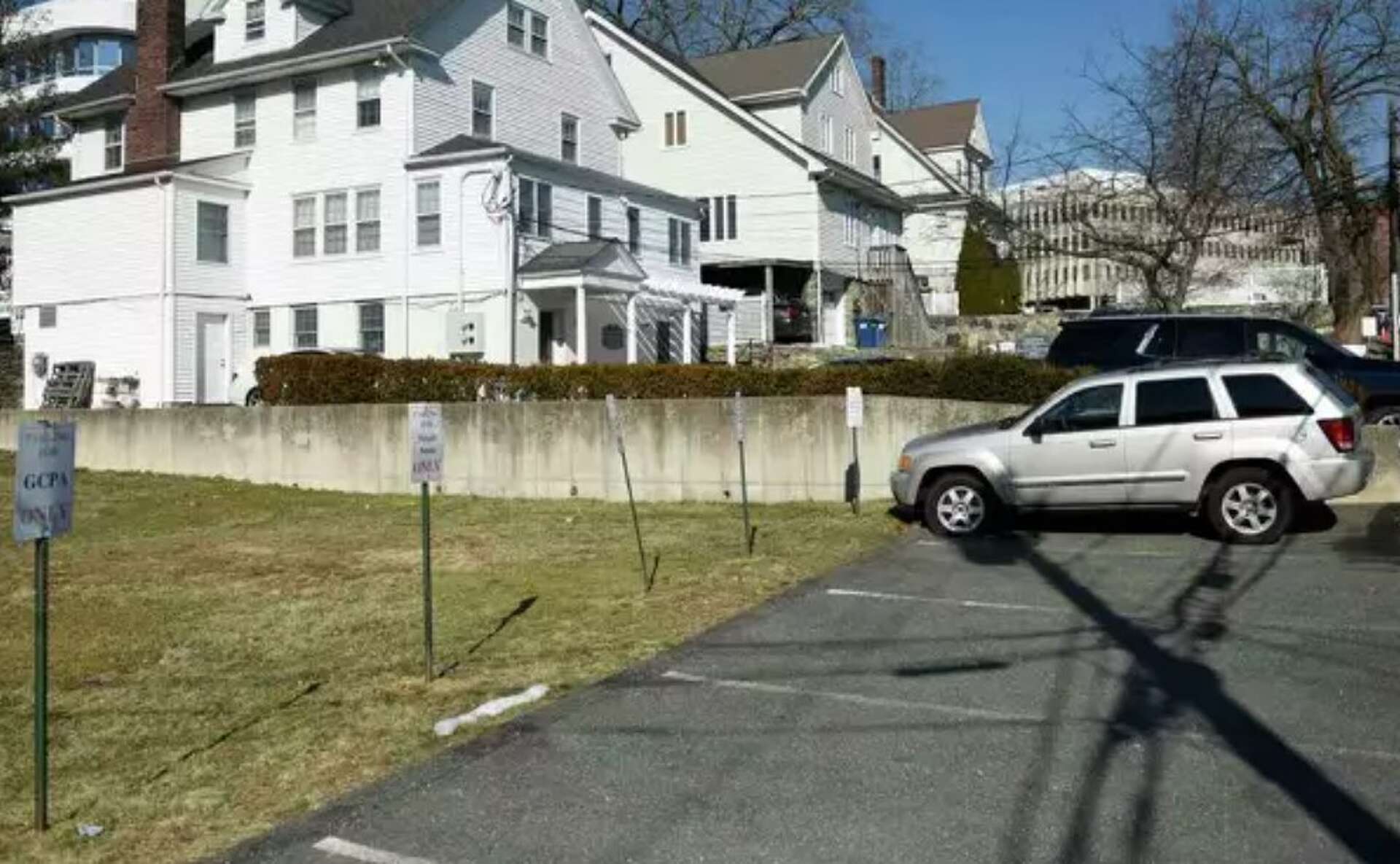 Greenwich developer adds more units to 8-30g affordable housing plan