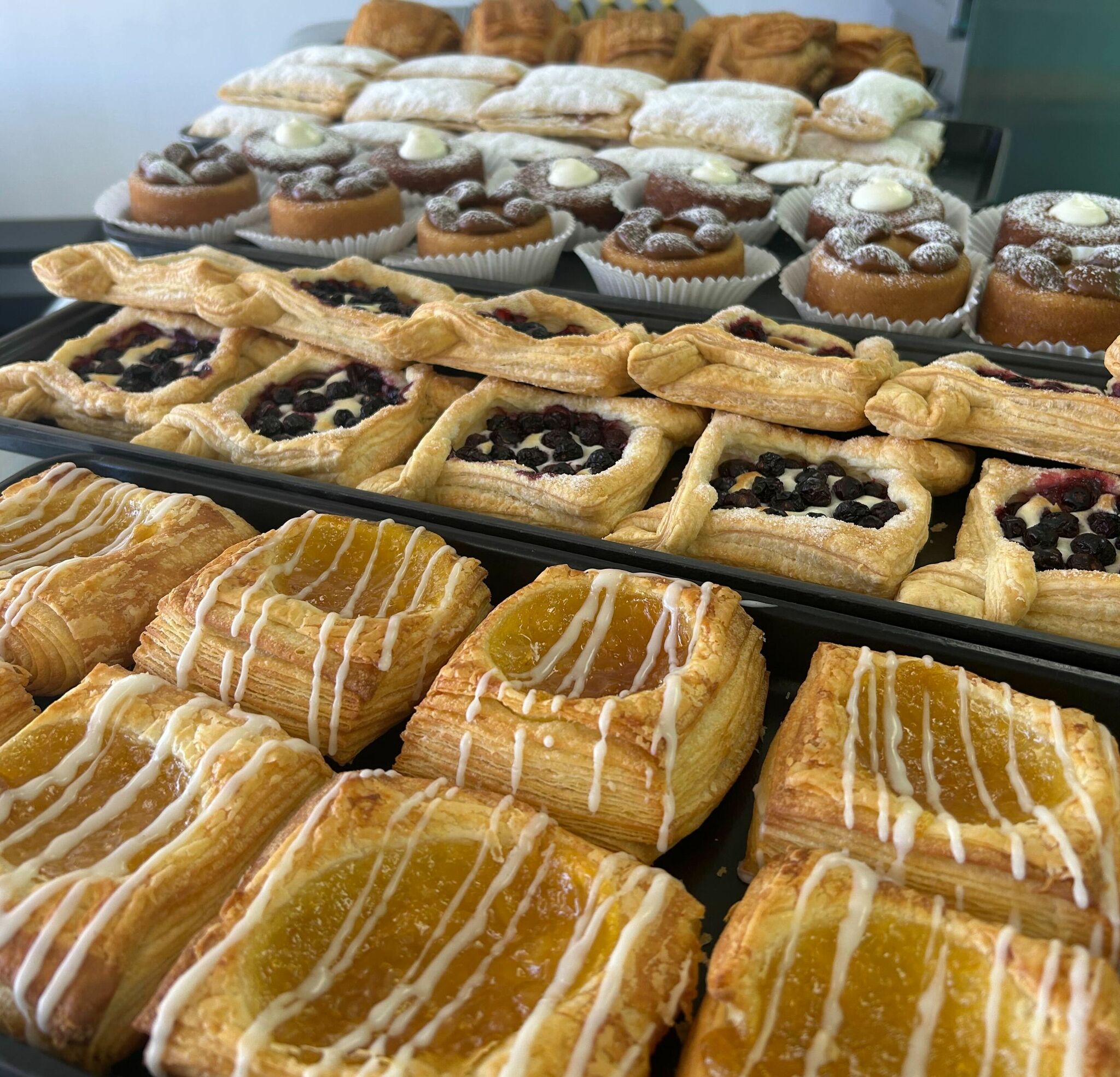 Puerto Rican bakery owners confront challenges and seek support