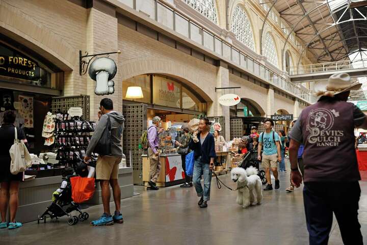 A16 La Pala opening in the SF Ferry Building with pizza and paninis