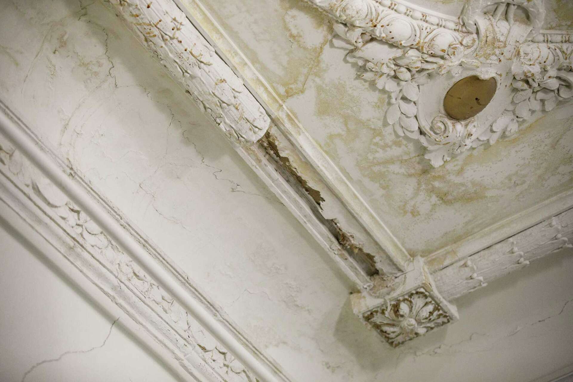 Historic Fort Sam Gift Chapel is shuttered and needs a makeover