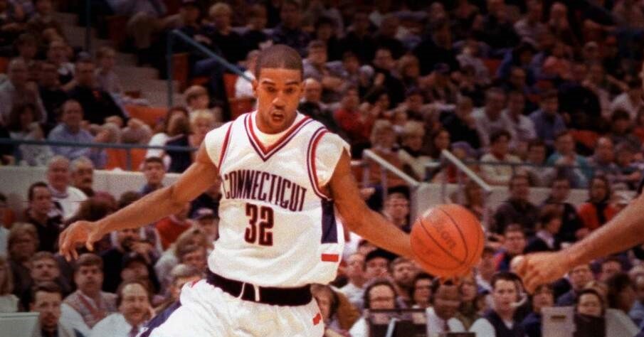 UConn to retire Richard "Rip" Hamilton's number.