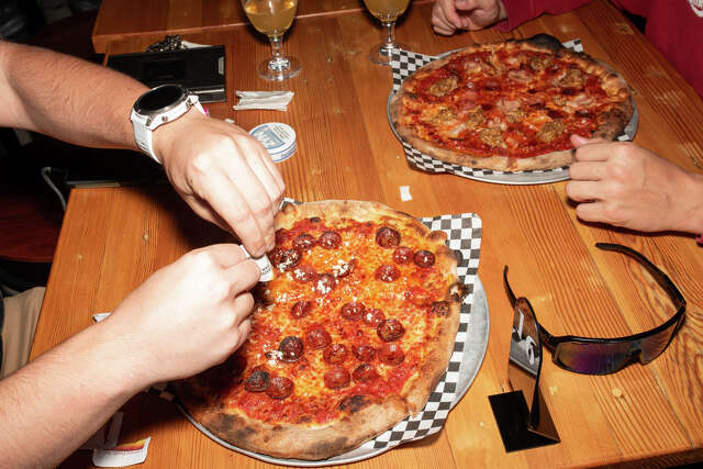 How a glowing review from Dave Portnoy blew up a California pizzeria