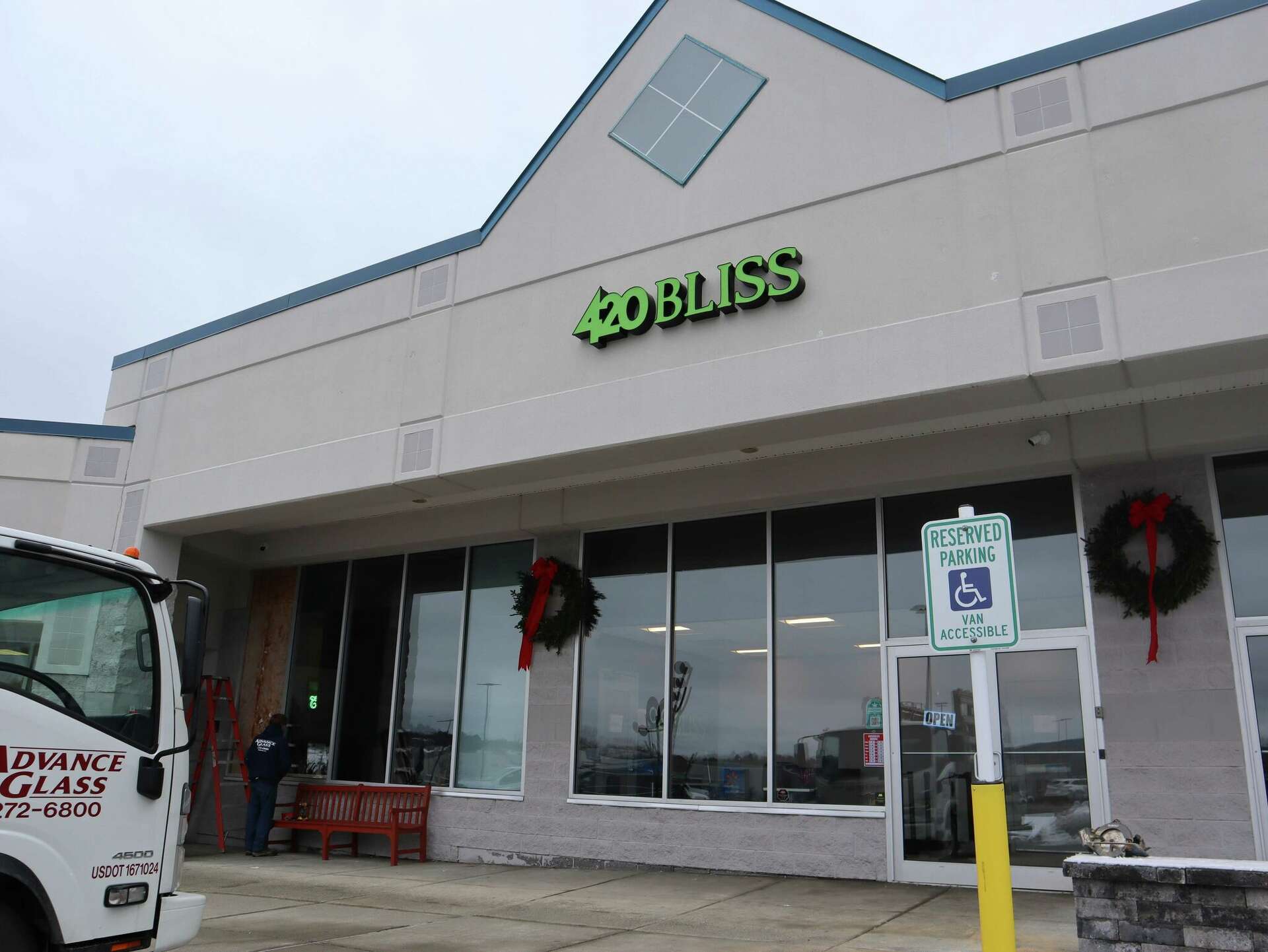 Police probe burglaries at Stage One Dispensary, 420 Bliss pot shops