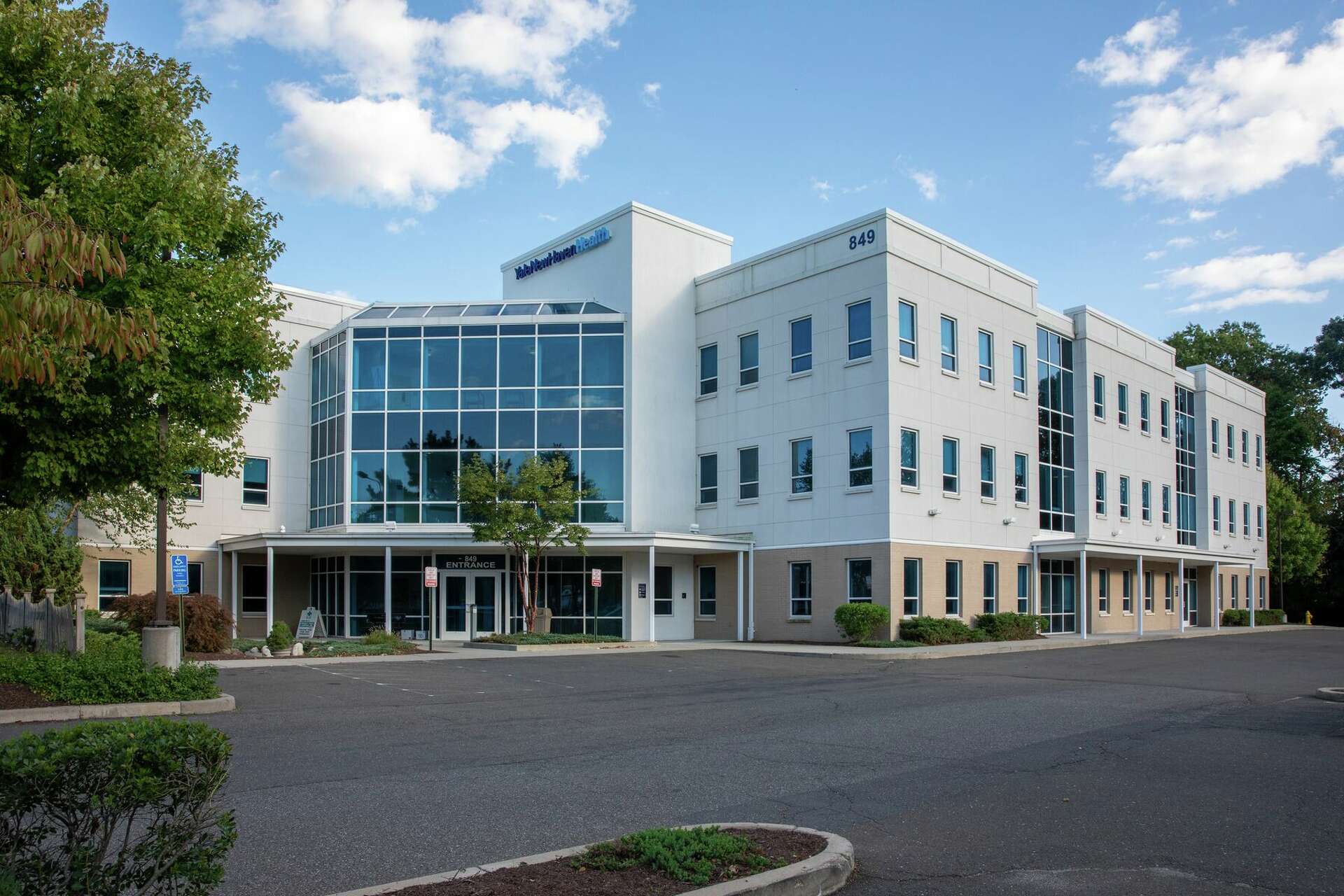 Yale New Haven Health center brings more doctors into Milford