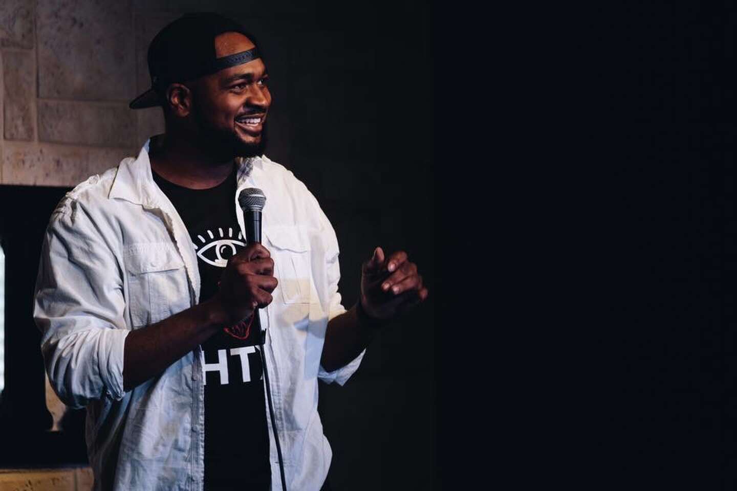 Houston comedian loses weight he gained on the road with P90X