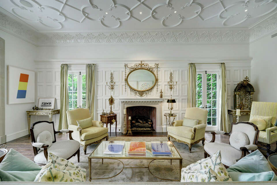 Houston Energy Trader Lists River Oaks Mansions For 27m