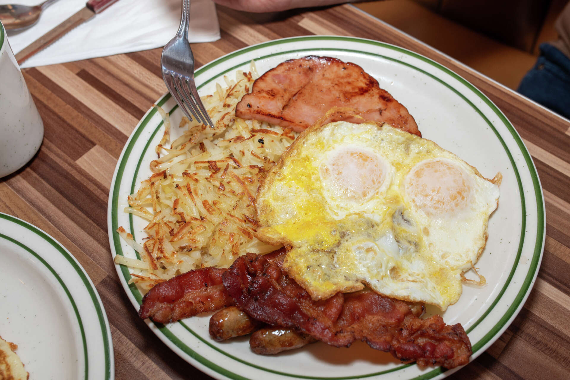 Inside the iconic California diner that was built on hotcakes