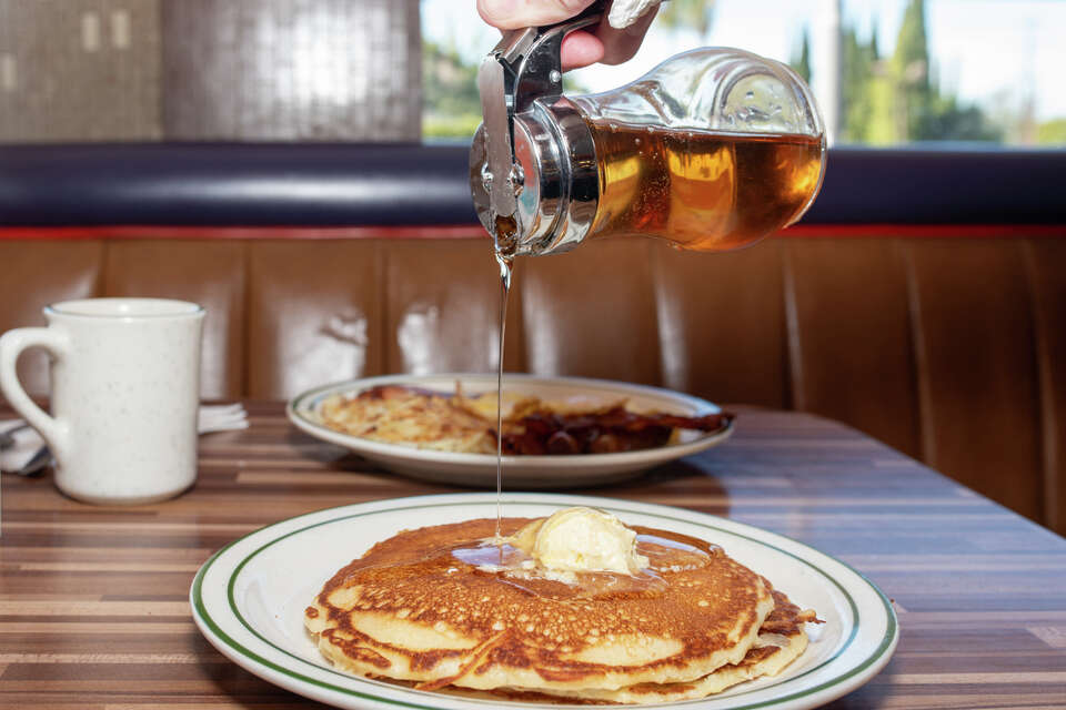 Inside the iconic California diner that was built on hotcakes