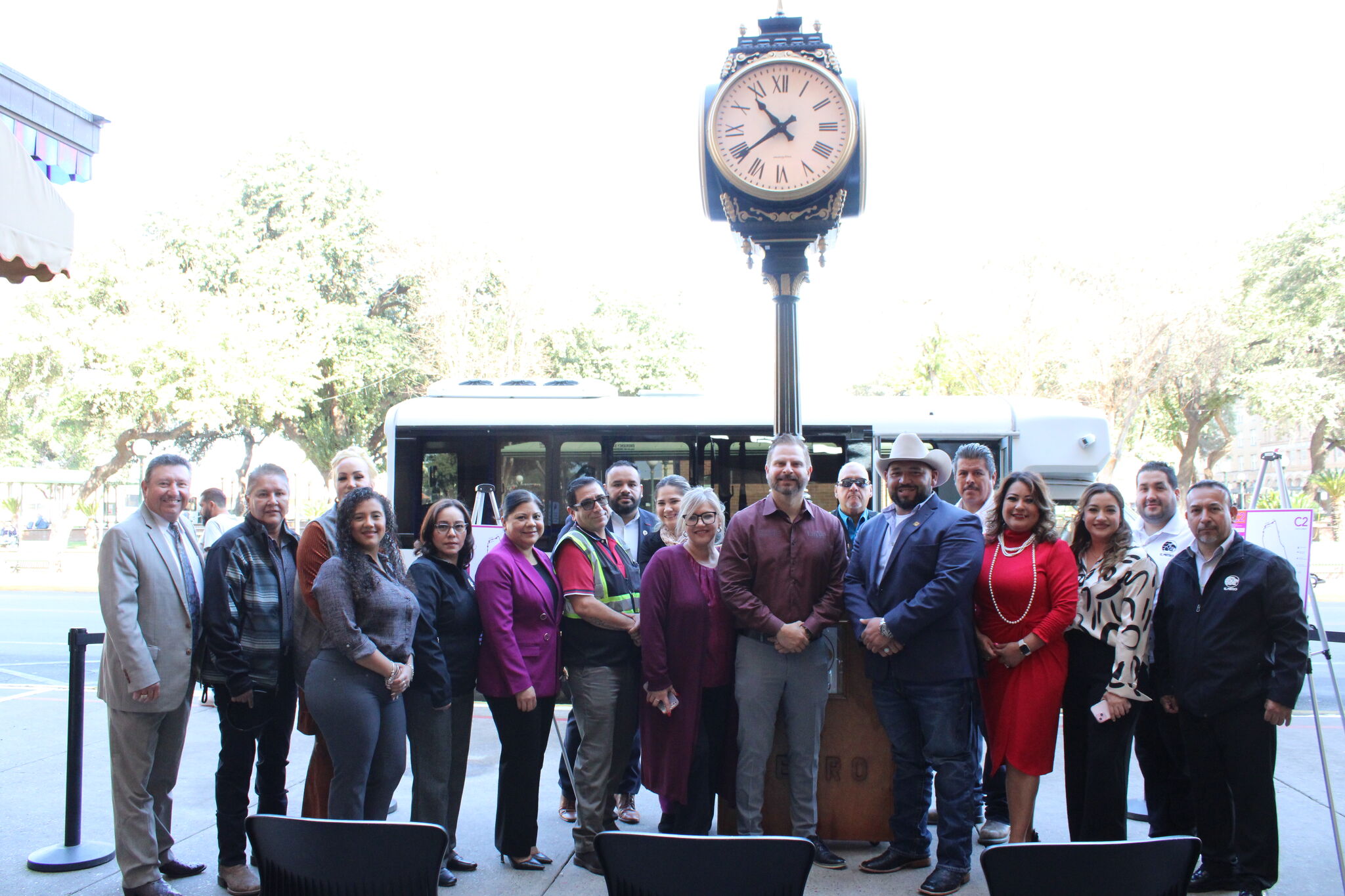 El Metro route connects south Laredo to Walmart, H-E-B, Laredo College