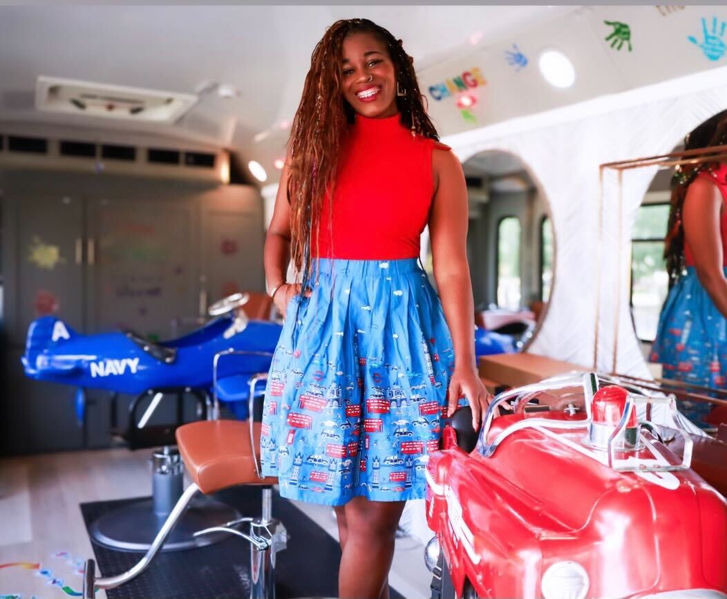 Houston mobile hair salon expands with new bus coming soon