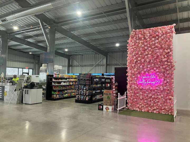 Elon Musk's Boring Bodega sure isn't a Buc-ee's, H-E-B rival