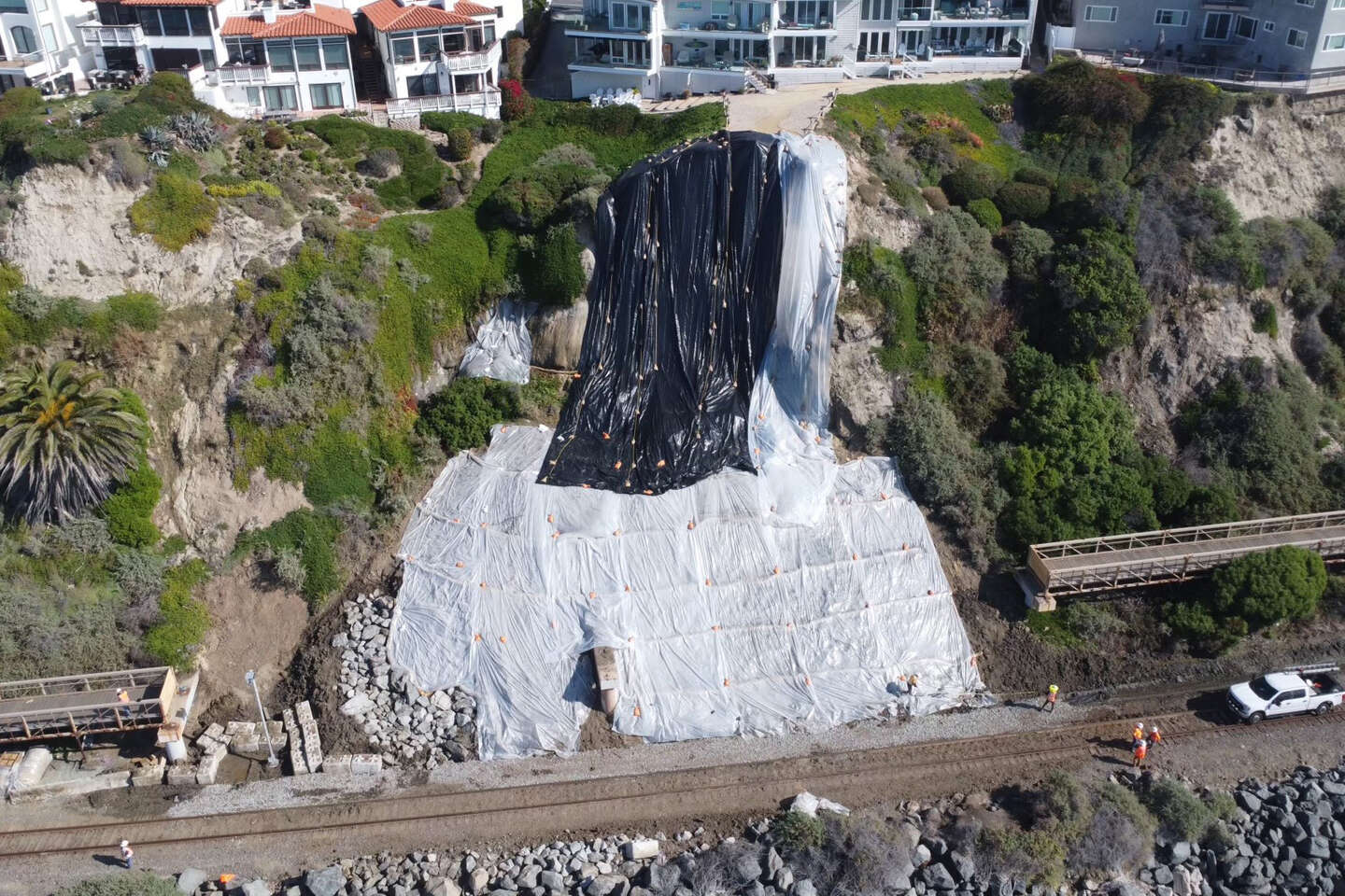 Caltrans issues emergency declaration after coastal landslide