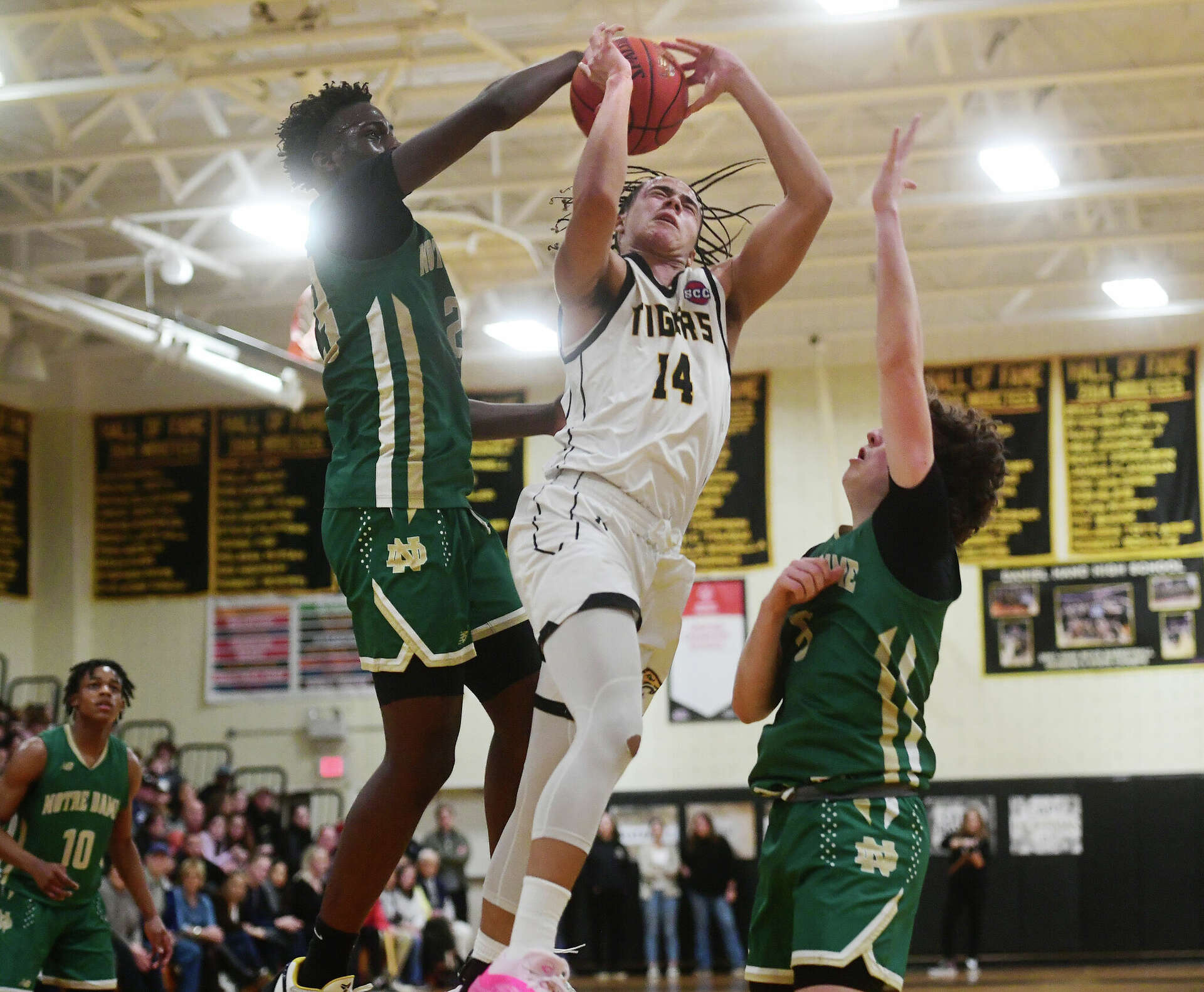 UConn men among programs vying for CT basketball star Abdou Toure.