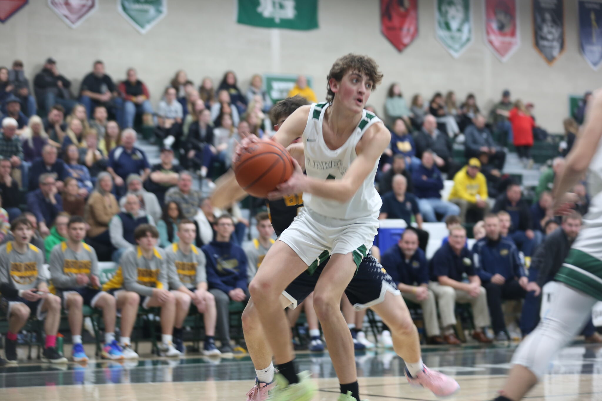 Clutch free throws help Elkton-Pigeon-Bay Port Laker top Bad Axe
