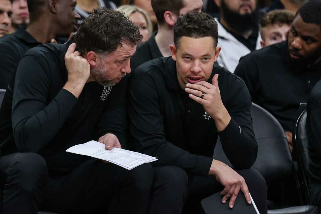 Acting coach Mitch Johnson has San Antonio Spurs' ears