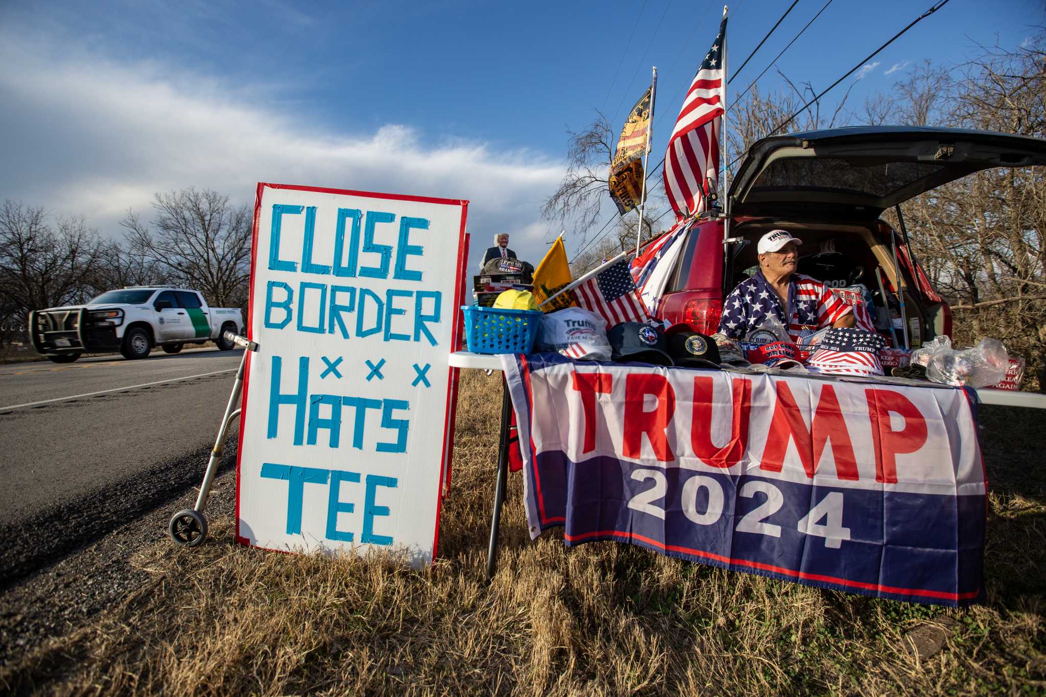 Activists convoy rolls into Texas, demands feds secure border