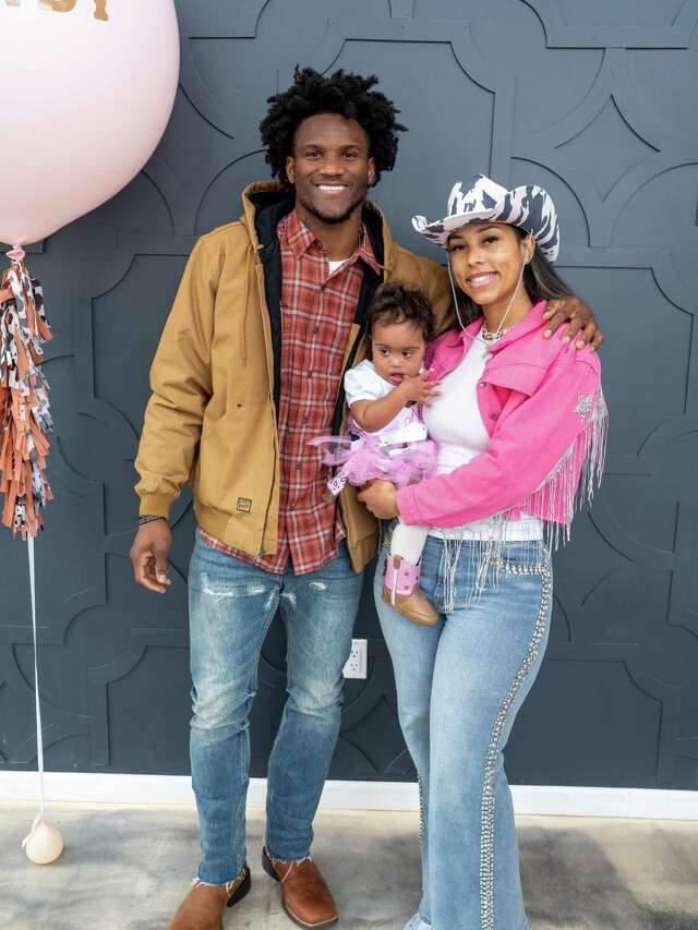 How 49ers’ Charvarius Ward was transformed through his daughter’s love