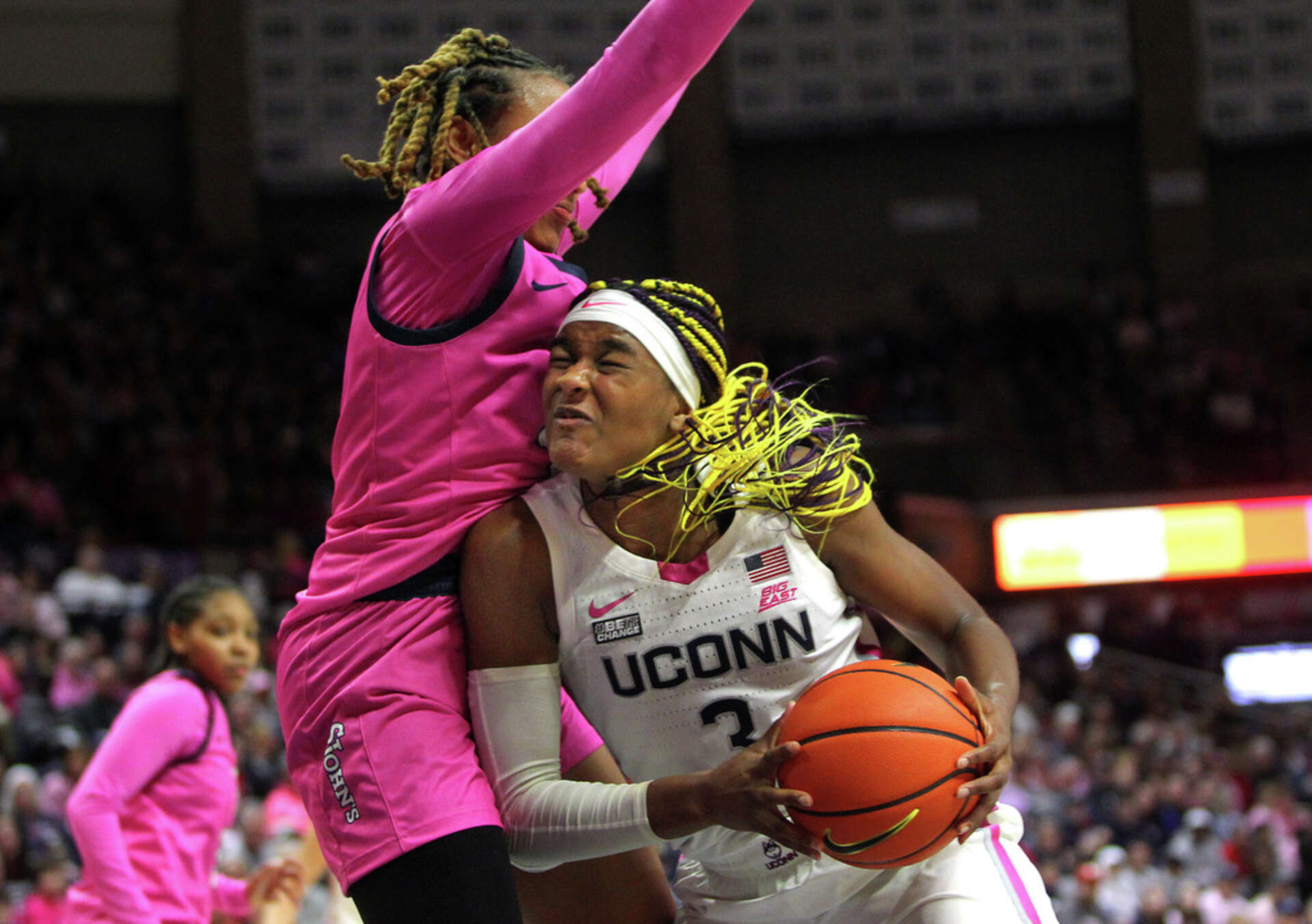 UConn women’s basketball team pulls away from St. John’s for win
