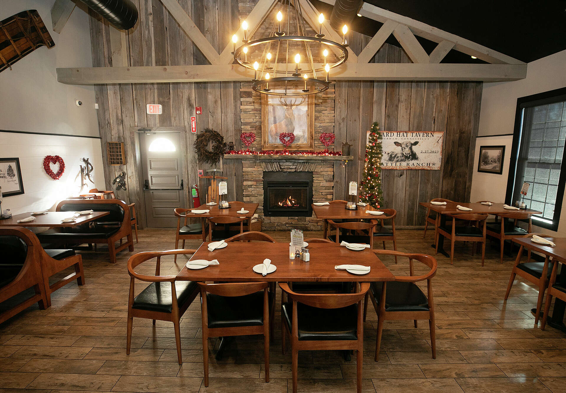 North Haven construction owner opens latest Hard Hat Tavern in Durham