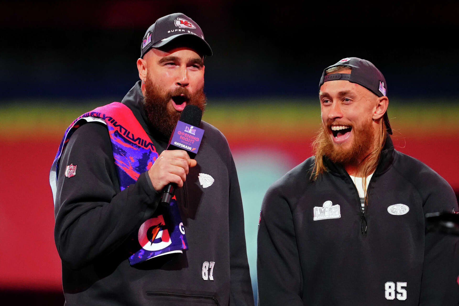 49ers fans drown out Chiefs stars at Super Bowl kickoff event