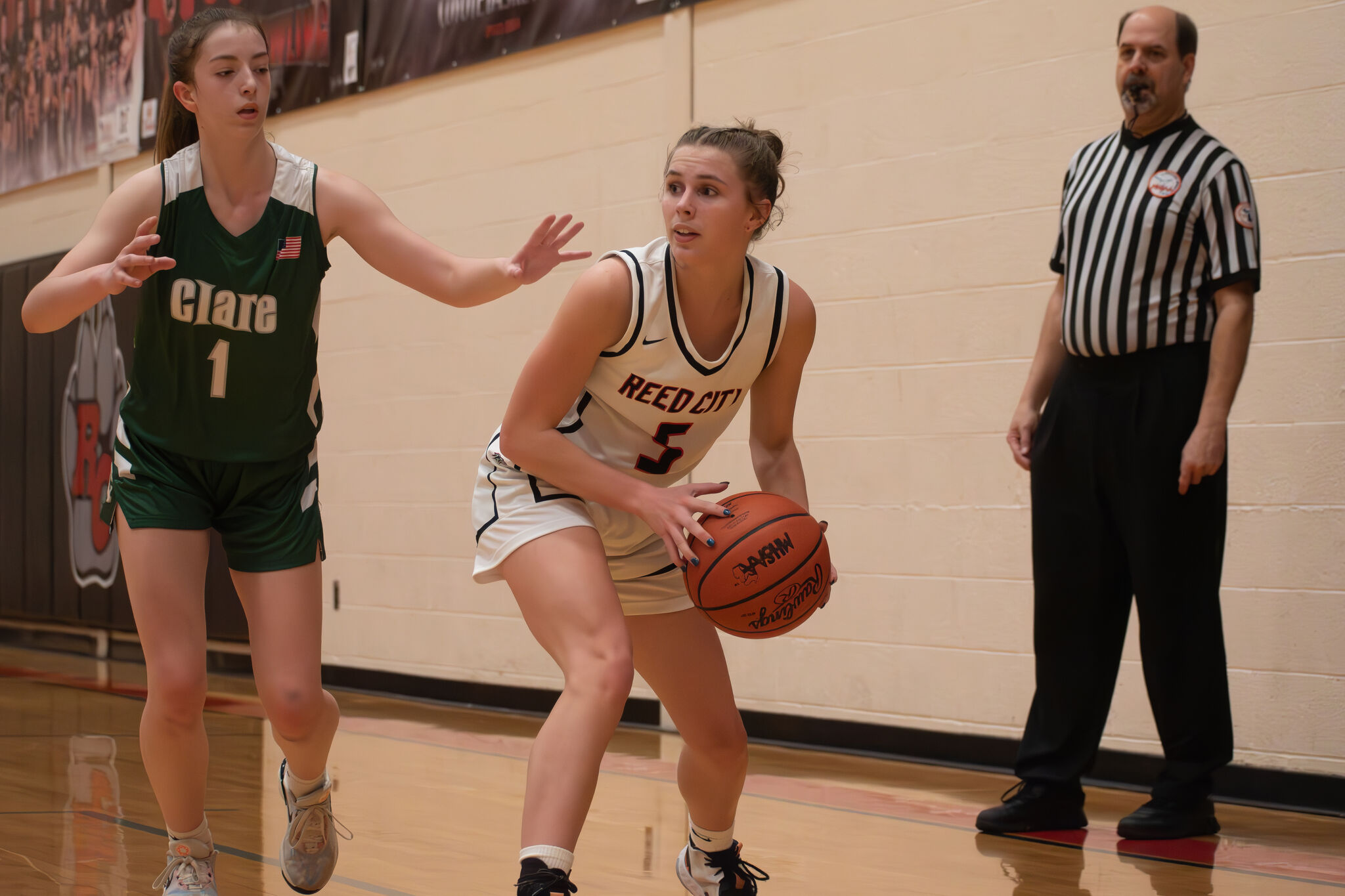 Reed City girls basketball stifles Clare in 48-11 win