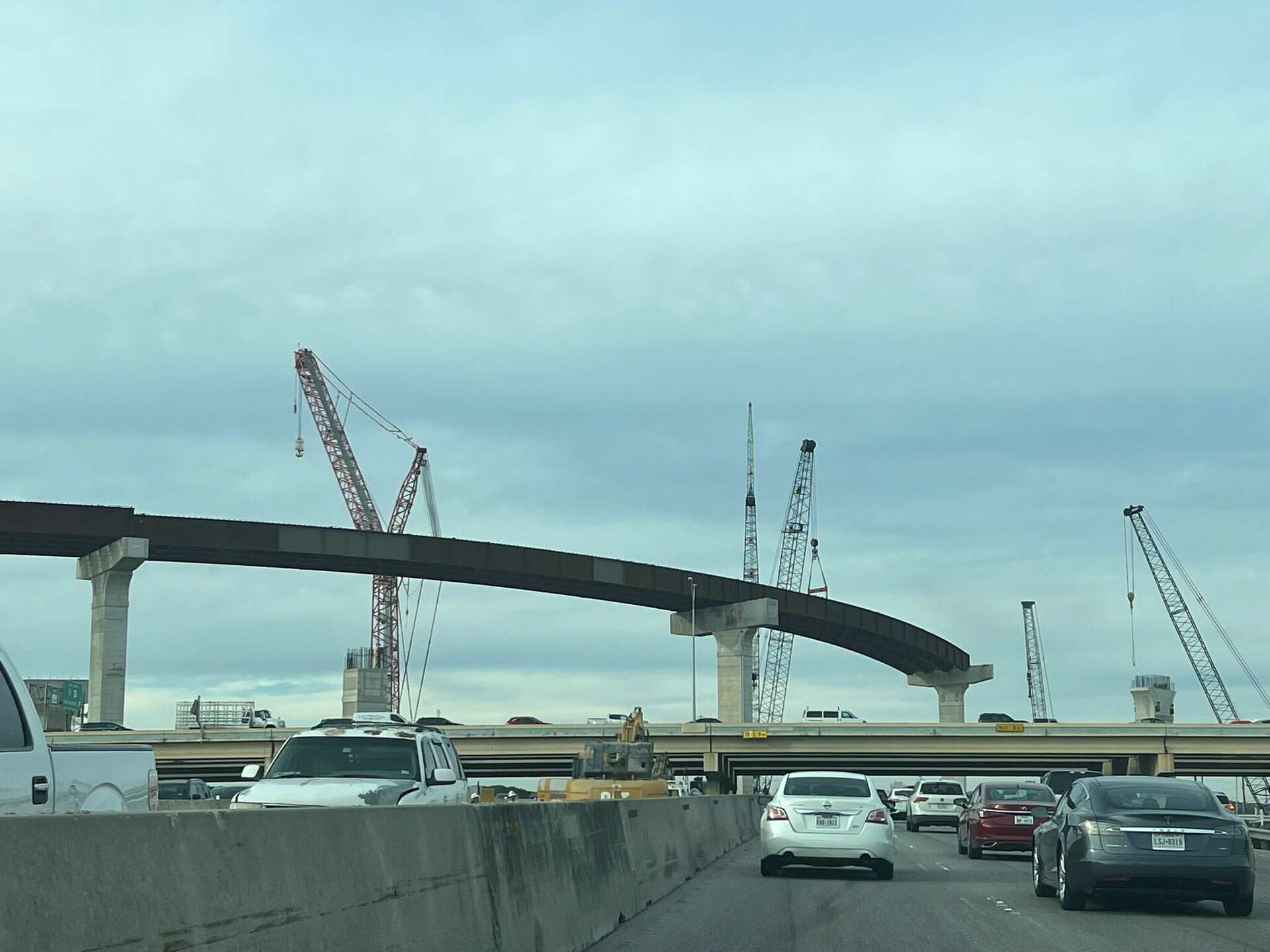 Texas highway lanes reopen after Loop 1604 construction work