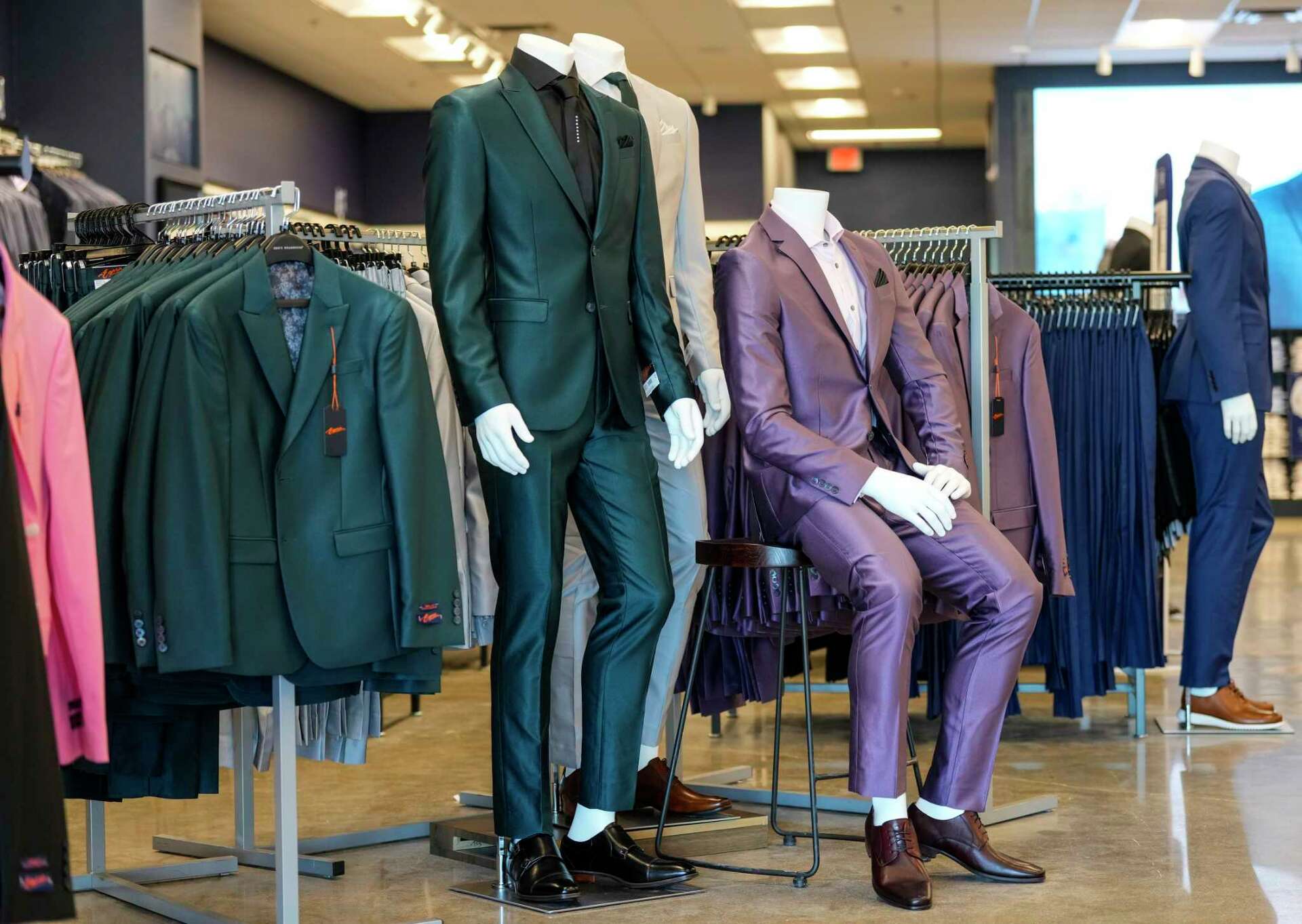 Men S Wearhouse Thousand Oaks