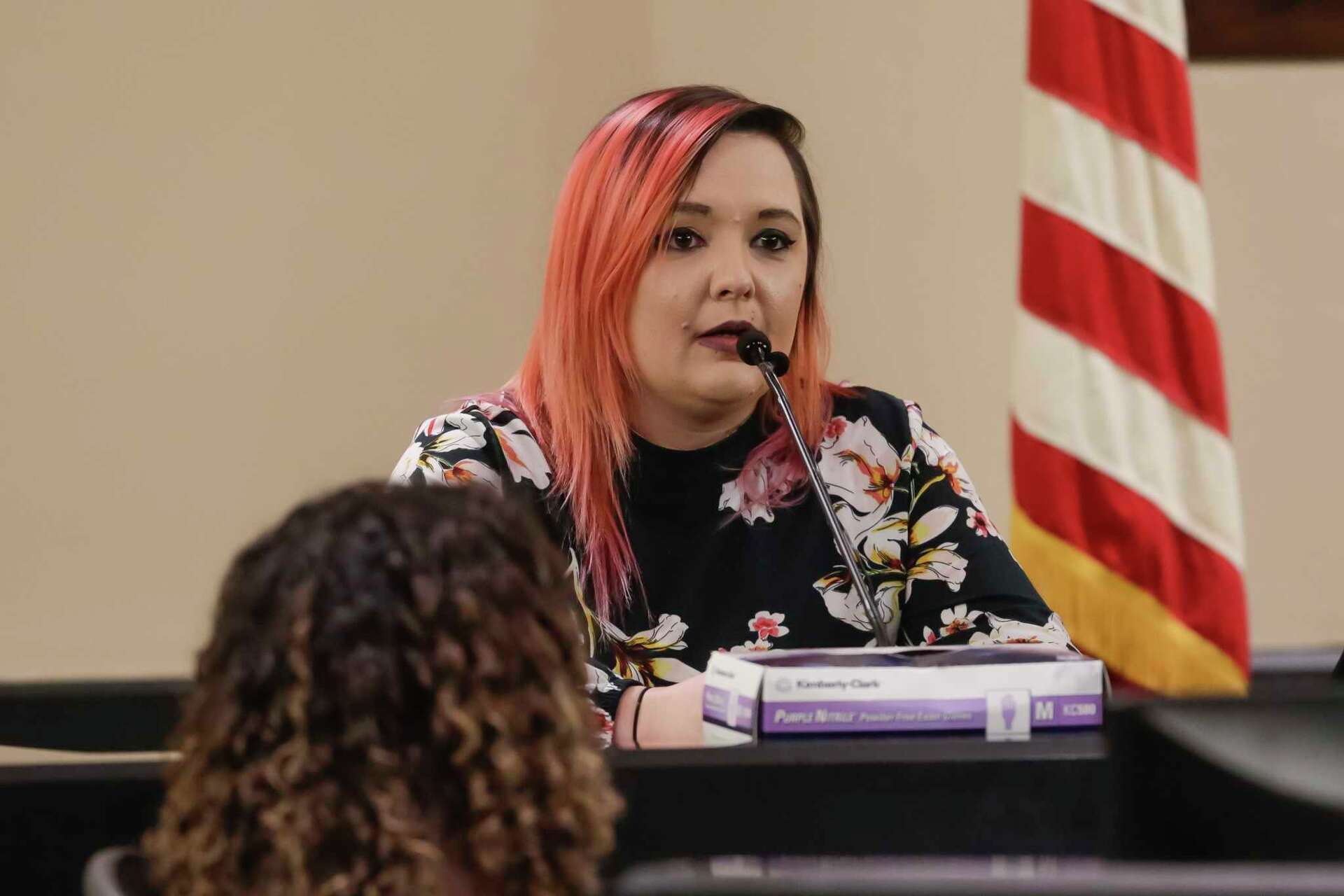 Trial witness: Boyfriend kept me from helping the woman he shot