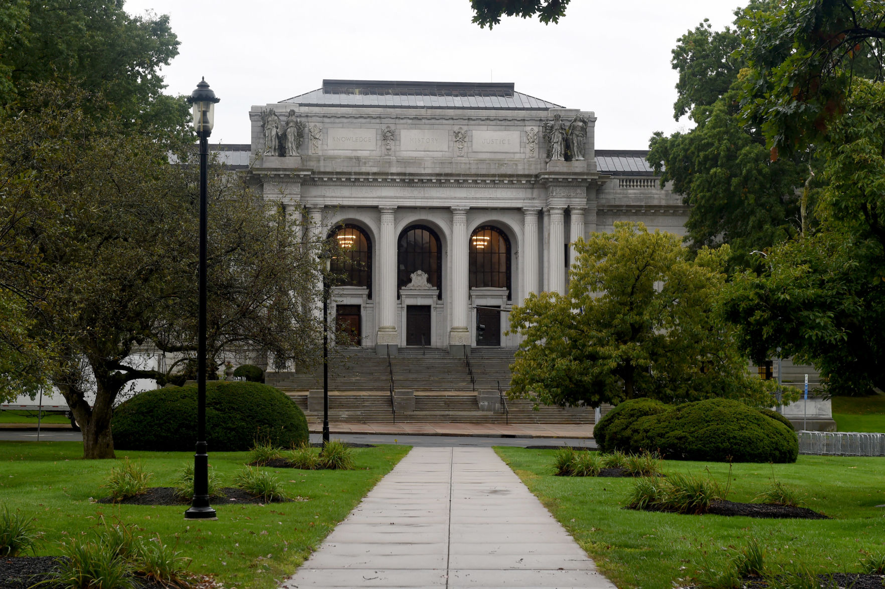 CT Supreme Court revives insemination suit against fertility doctor