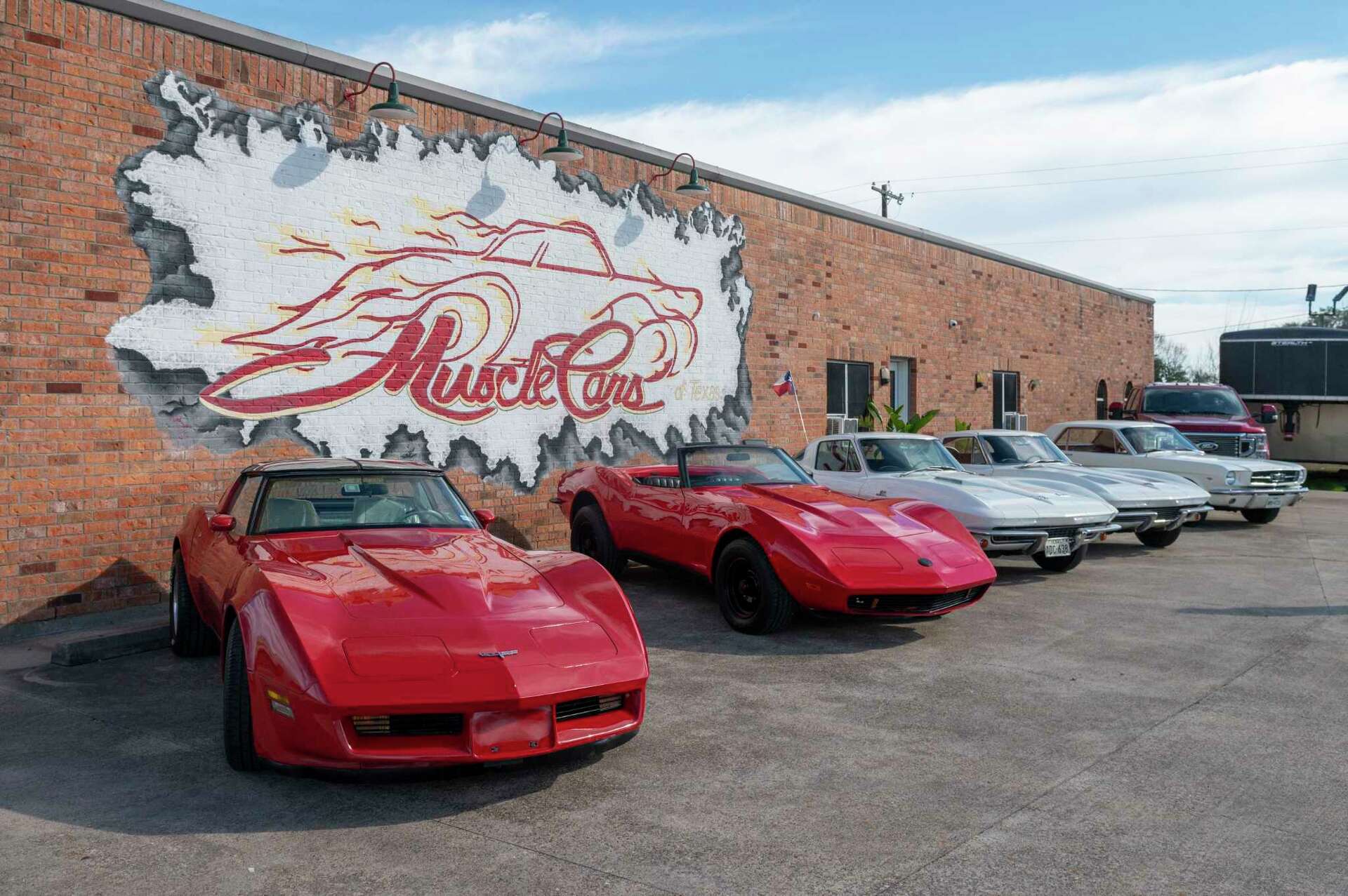 New CW39 Houston show stars Alvin muscle car hop owner