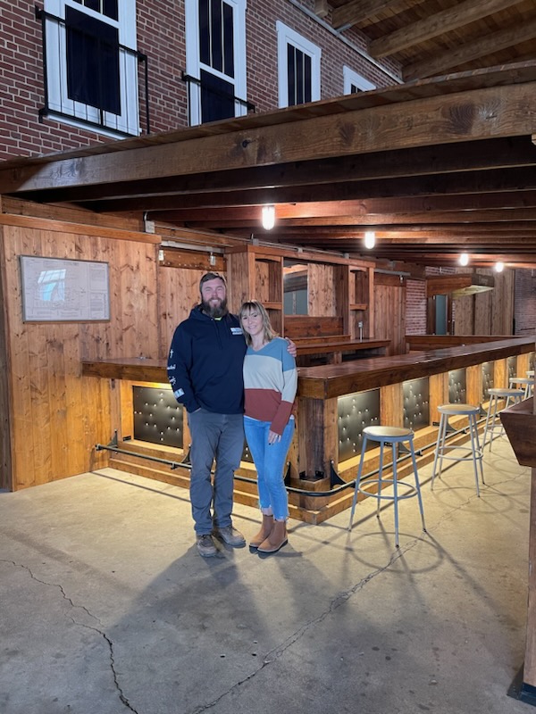 Beardstown couple purchases Roundhouse