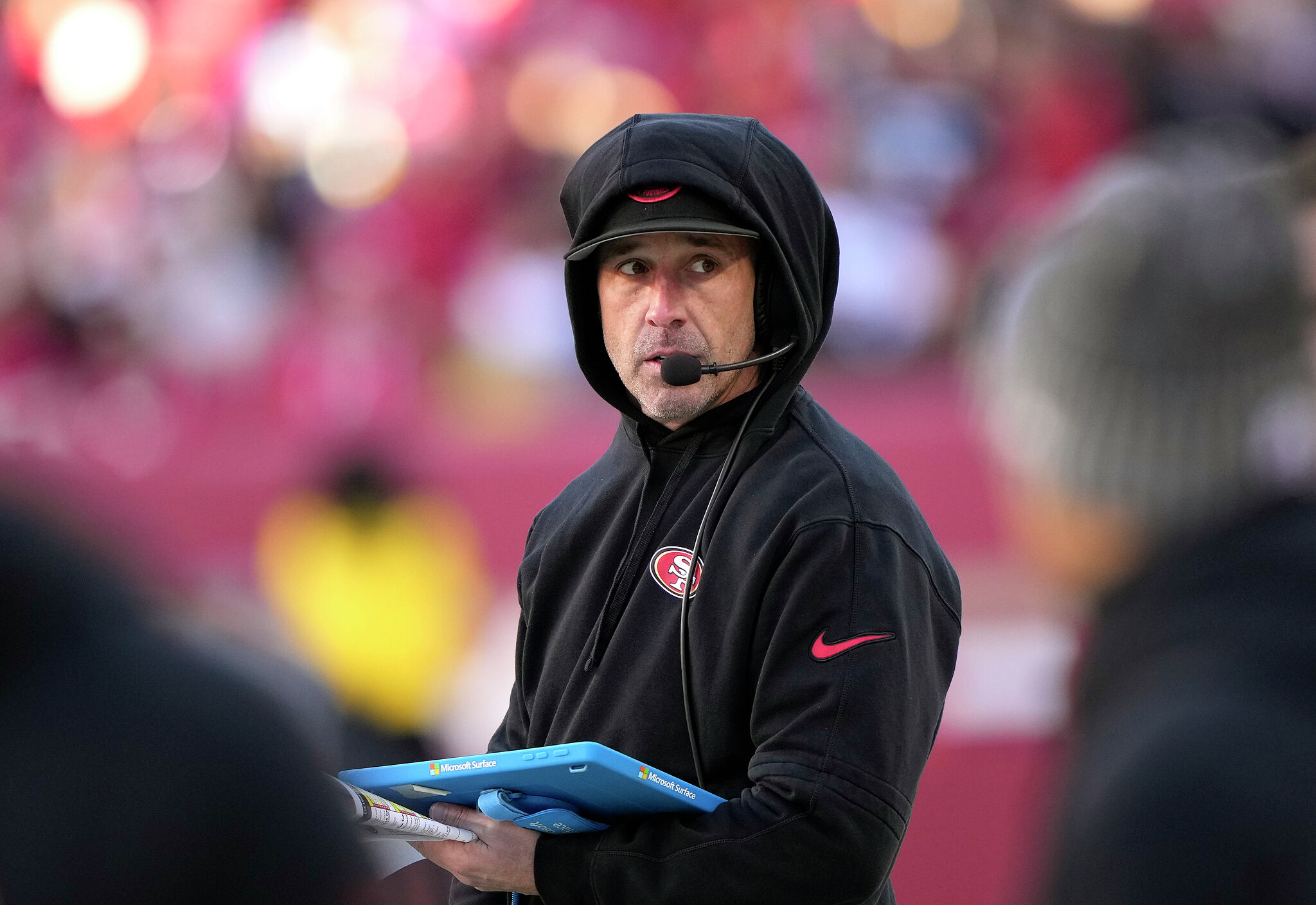 49ers' Shanahan thinks spying on players, assistant coaches is normal