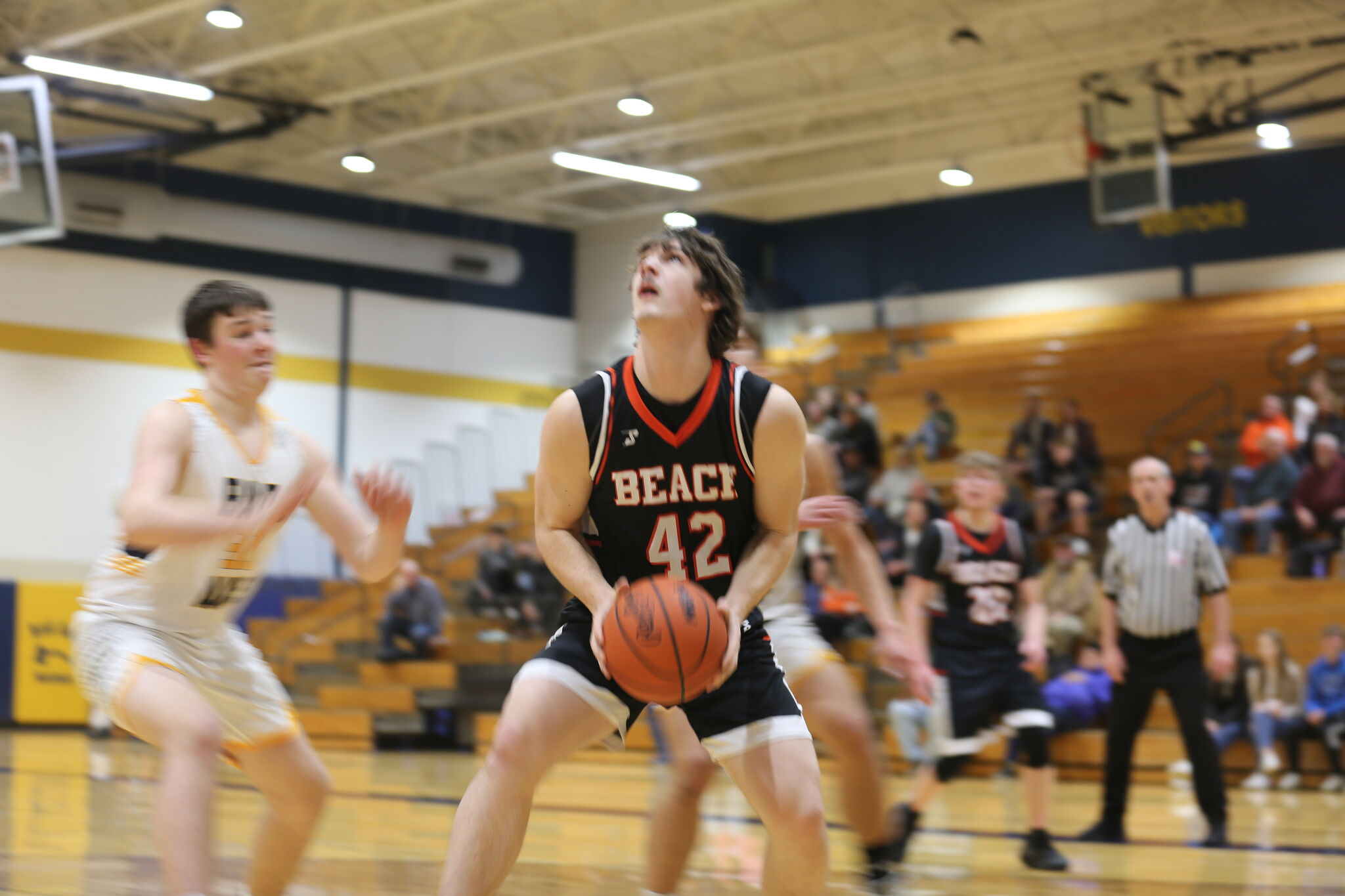 8 Boys basketball defenders to watch for in the Tribune area