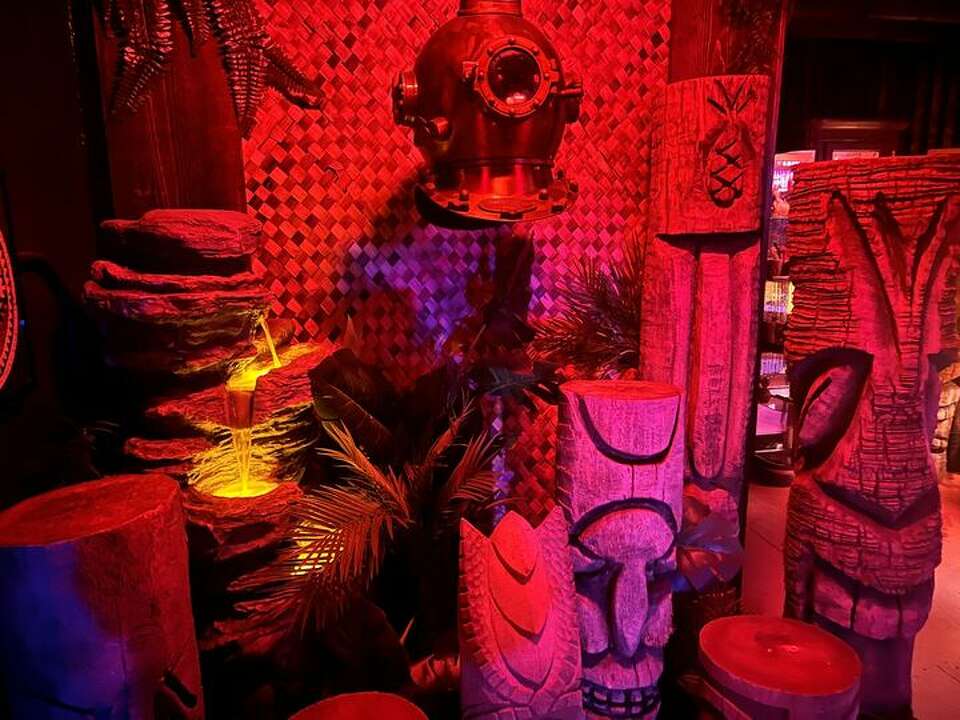 We visited the Holy Diver Tiki Lounge – what to expect