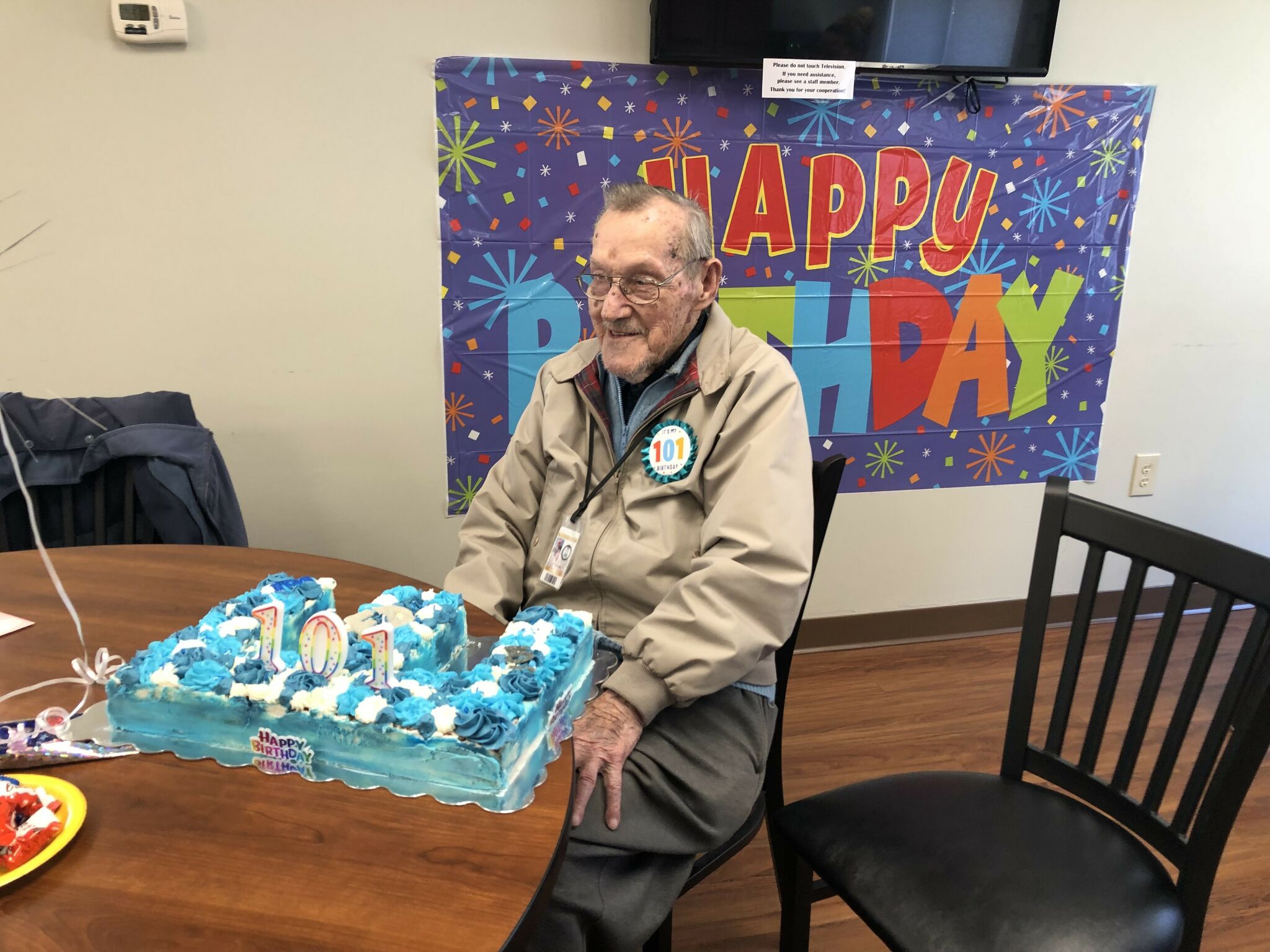 World War II veteran Edward Sumski of Vernon dies at age 101