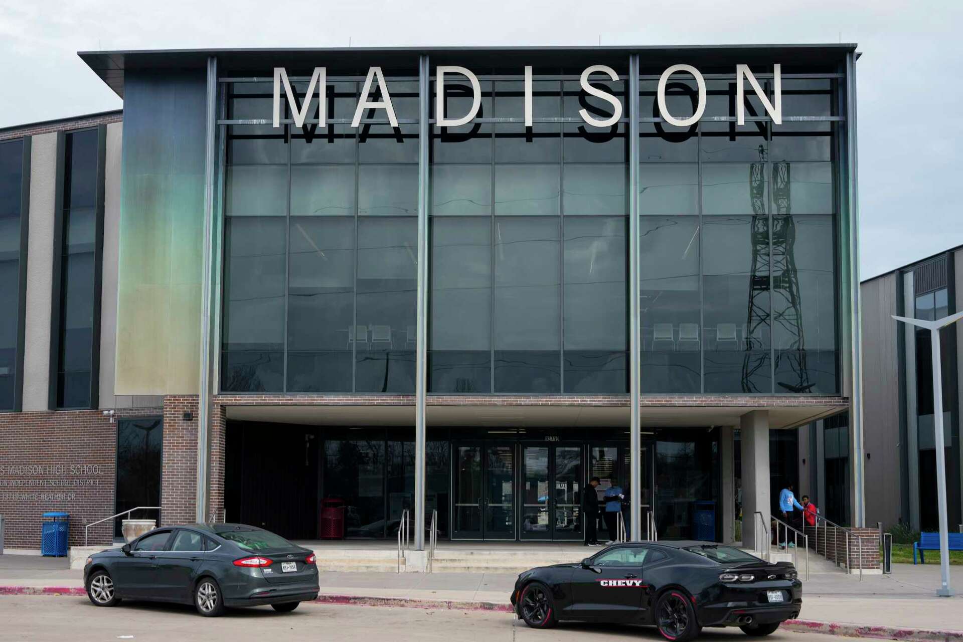 Houston ISD's Madison High, Jones High schools change principals