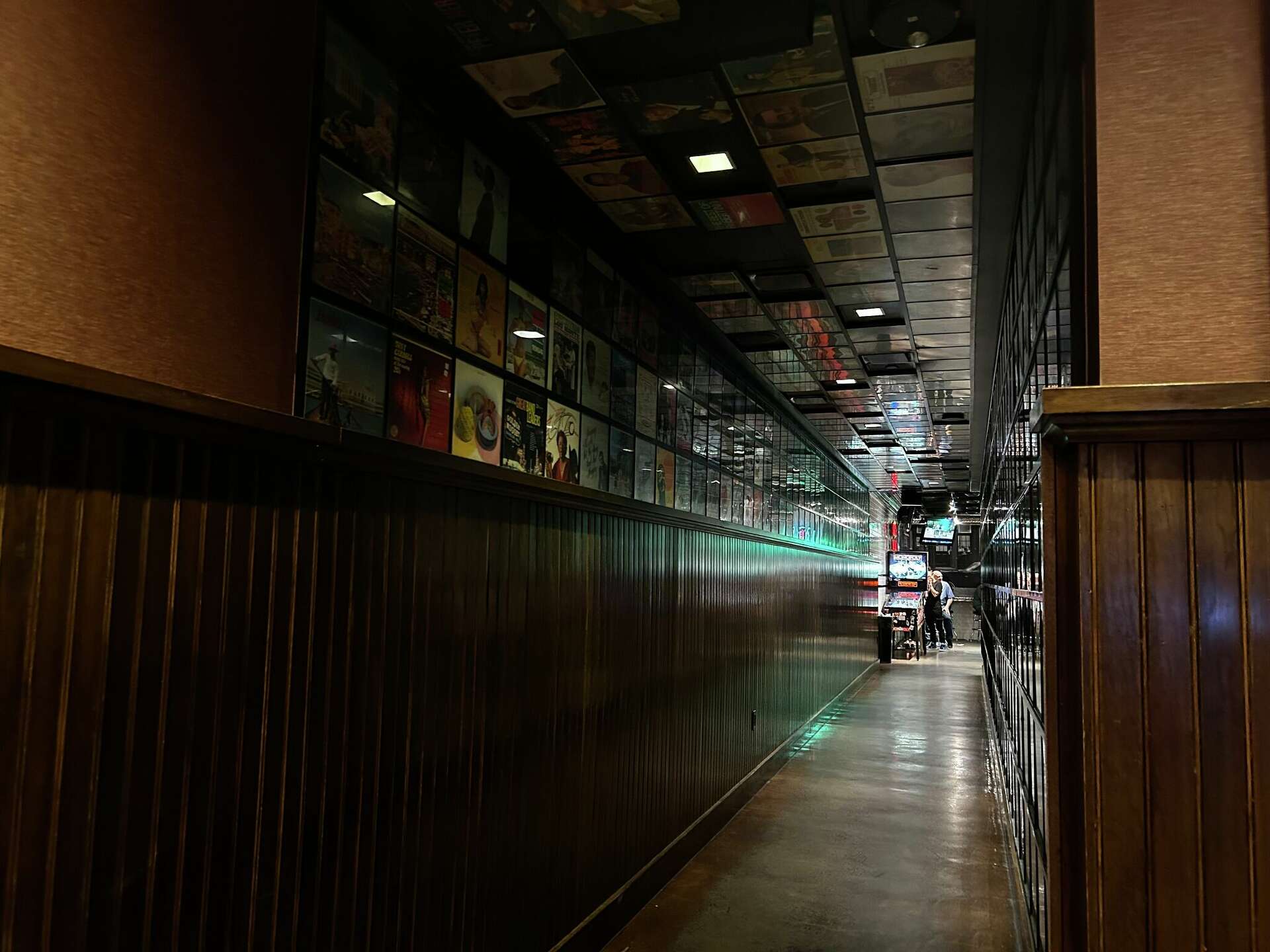 Down an unmarked hallway on the Vegas Strip, $6.50 secret pizza awaits