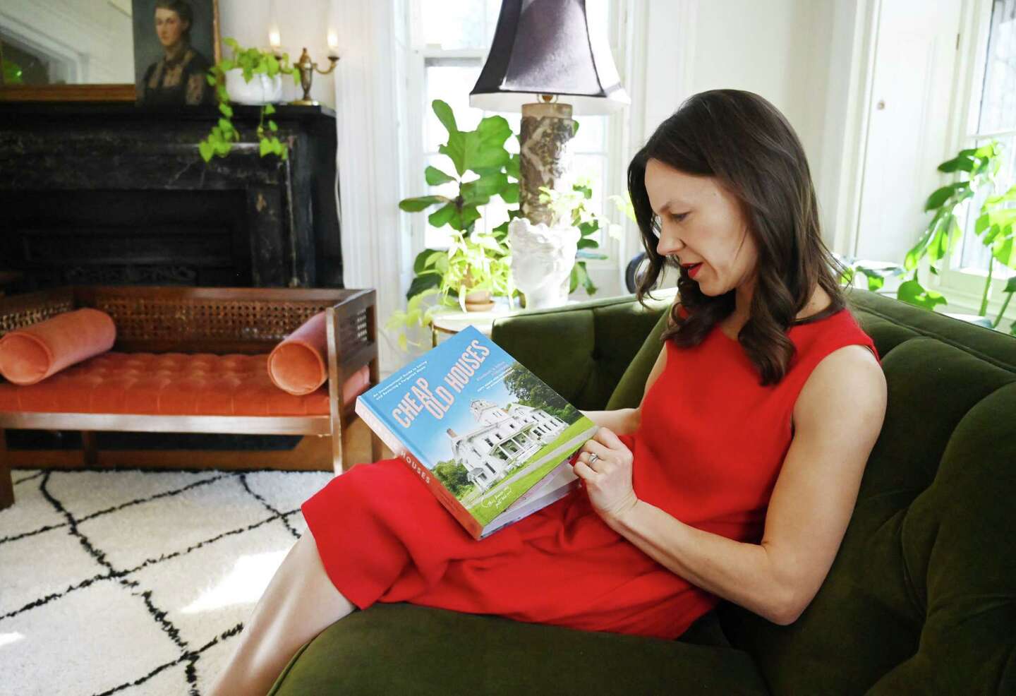 Elizabeth, Ethan Finkelstein of 'Cheap Old Houses' prep for HGTV show