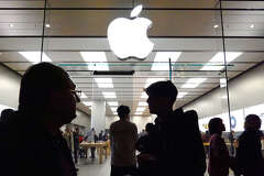 Suspects in viral Bay Area Apple Store theft due in court soon