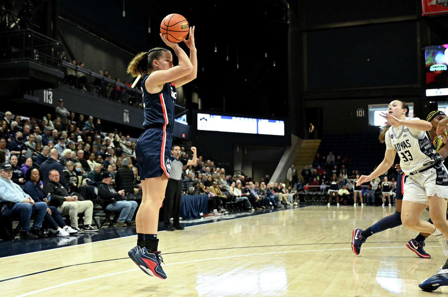 Is UConn women's basektball's Ashlynn Shade best Big East freshman?