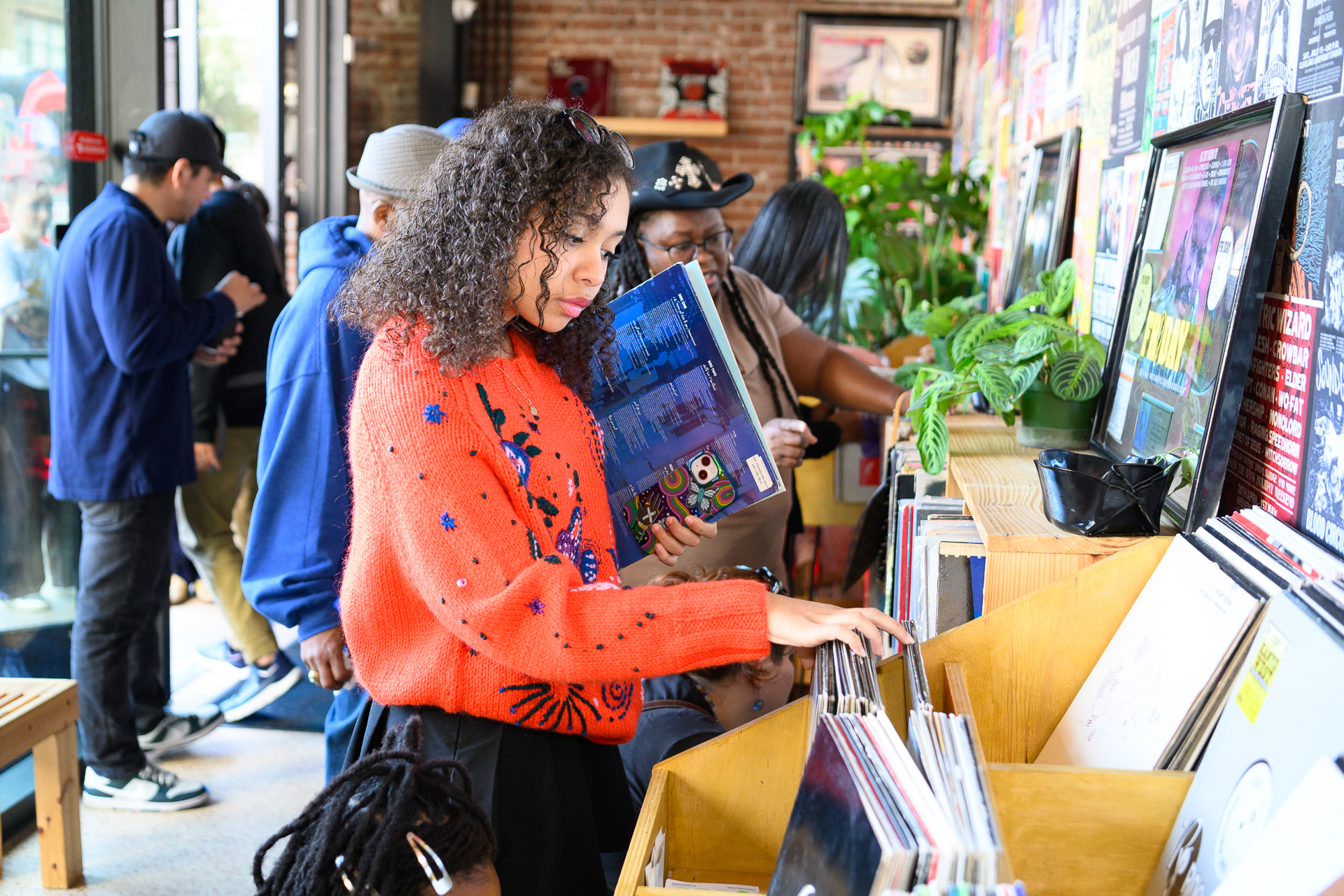 Houston bar Off the Record opens adjoining vinyl shop