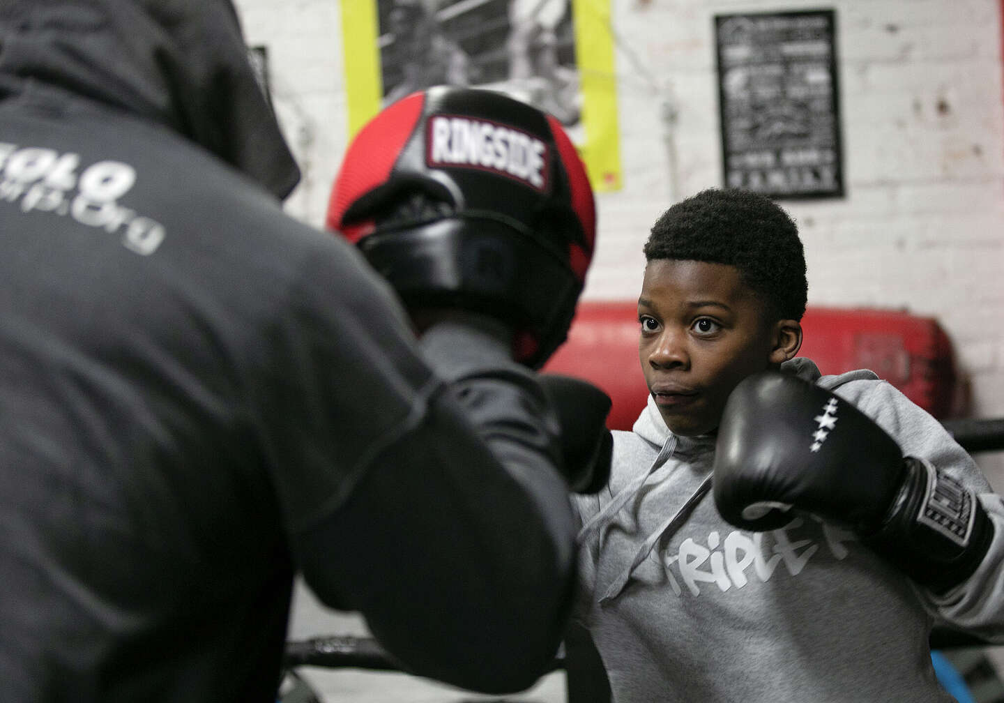 New Haven sixth-grader wins 2nd national boxing title
