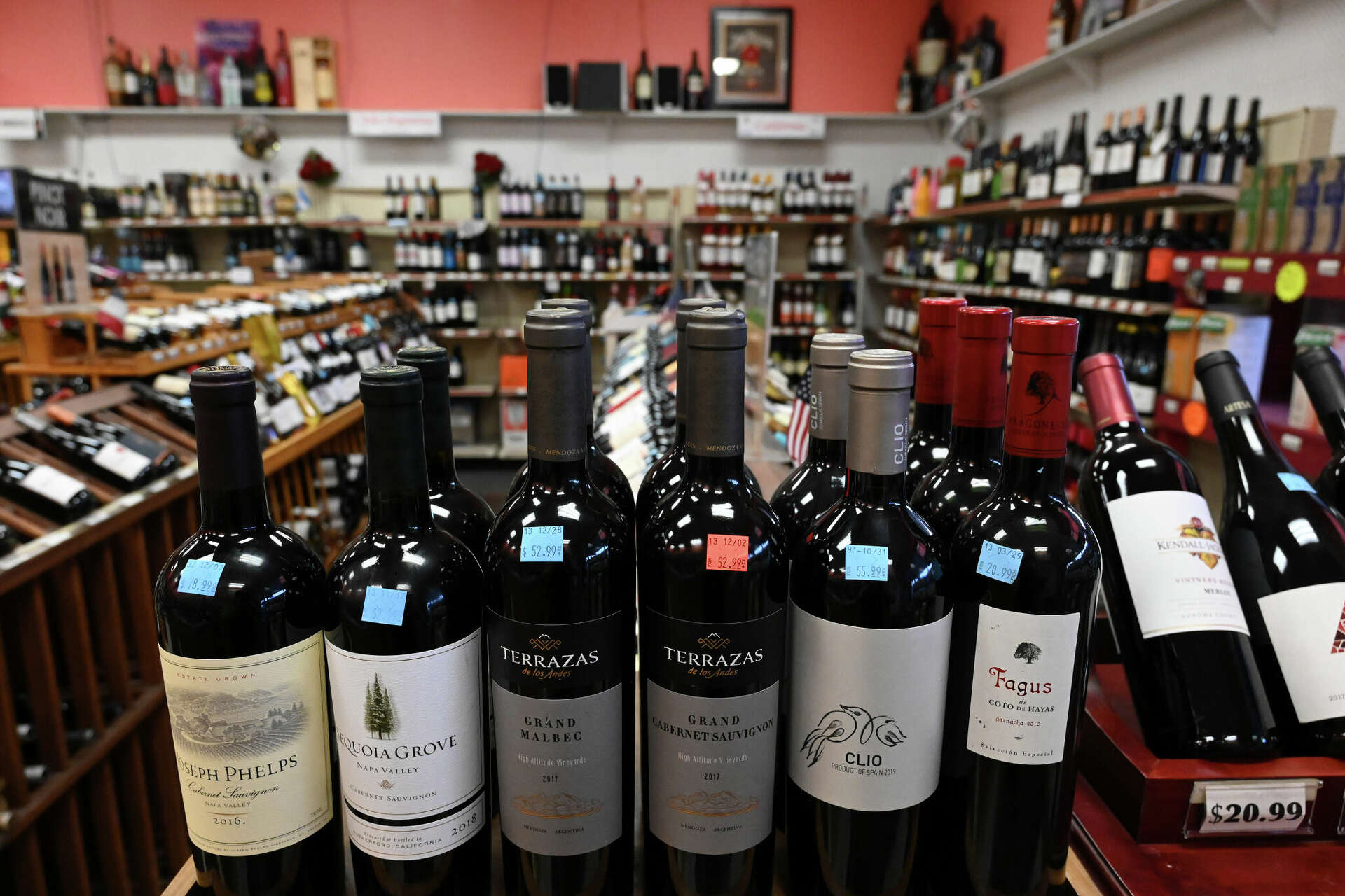 Why CT and New England liquor stores are called ‘package stores’