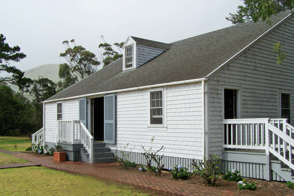 This Hawaii house is one of the rarest in the world