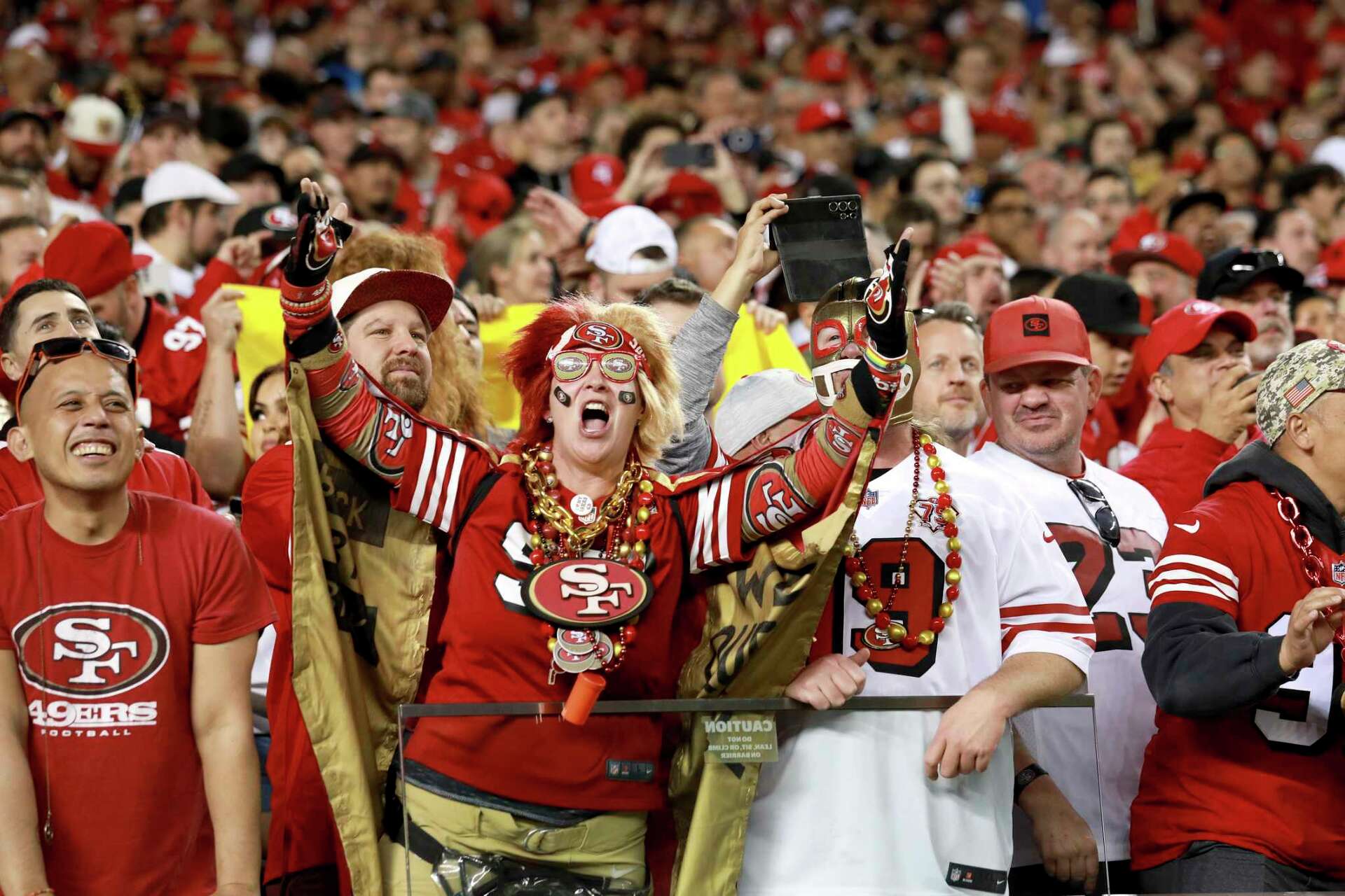 Root for 49ers or Taylor Swift in Super Bowl? Fans of both picking one