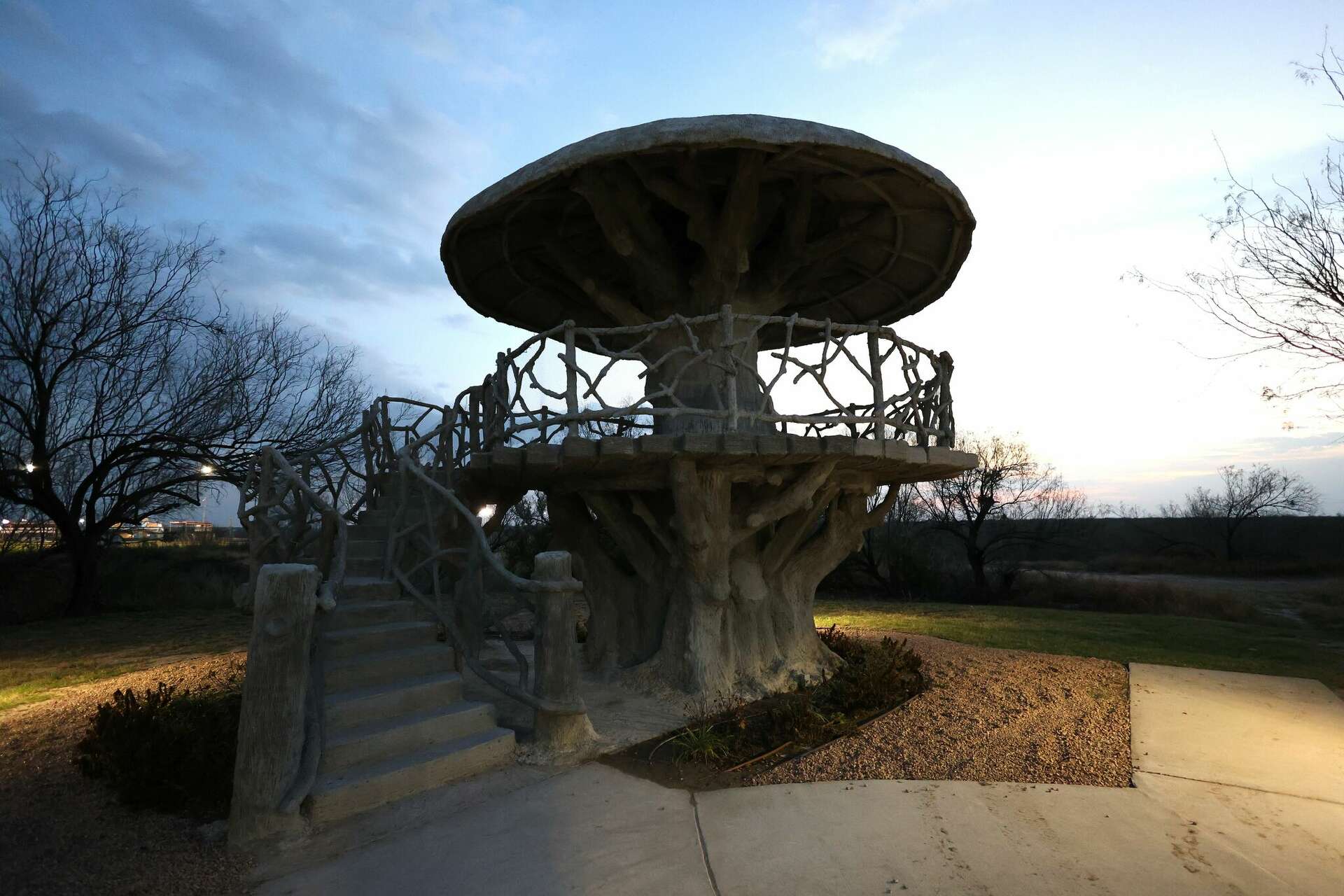 Laredo talks throwing artist off $577K Fasken Rec project