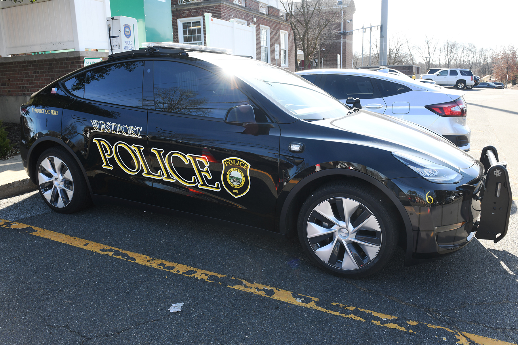Second Bridgeport Man Charged In Westport Smash And Grab Robbery